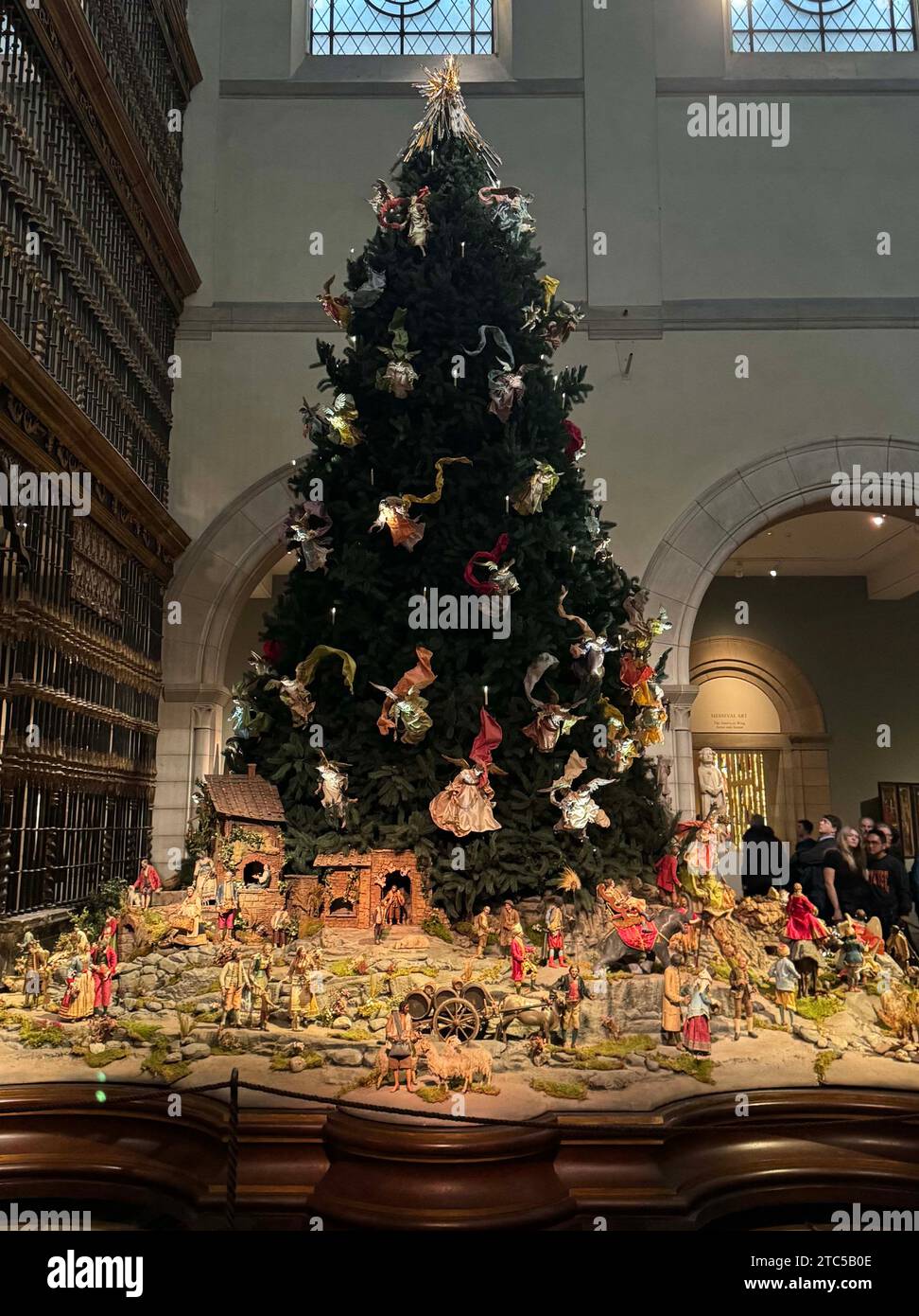 New York, New York, USA. 10th Dec, 2023. A view of the 20 foot Blue ...