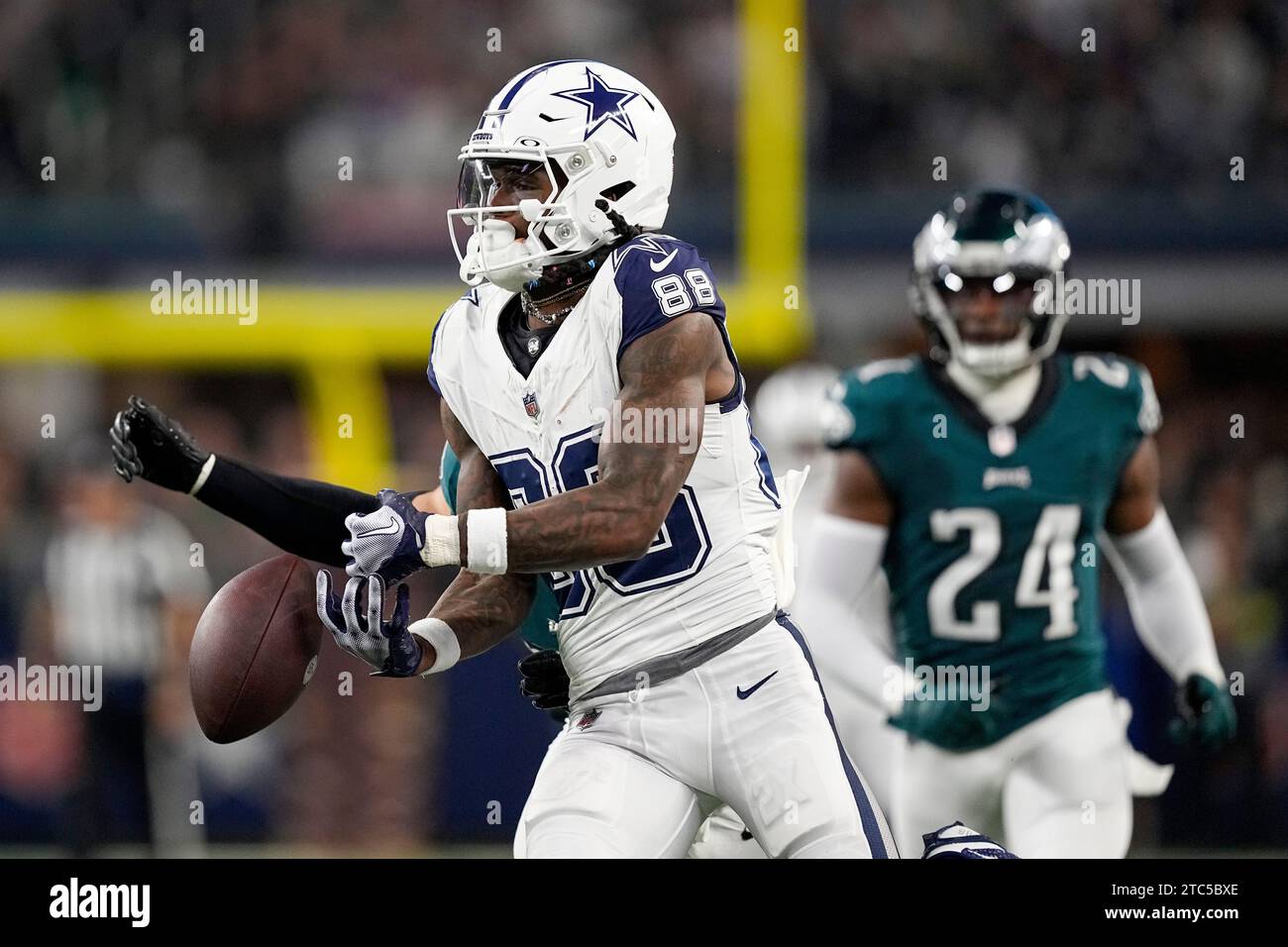 Dallas Cowboys wide receiver CeeDee Lamb drops a pass during the second ...