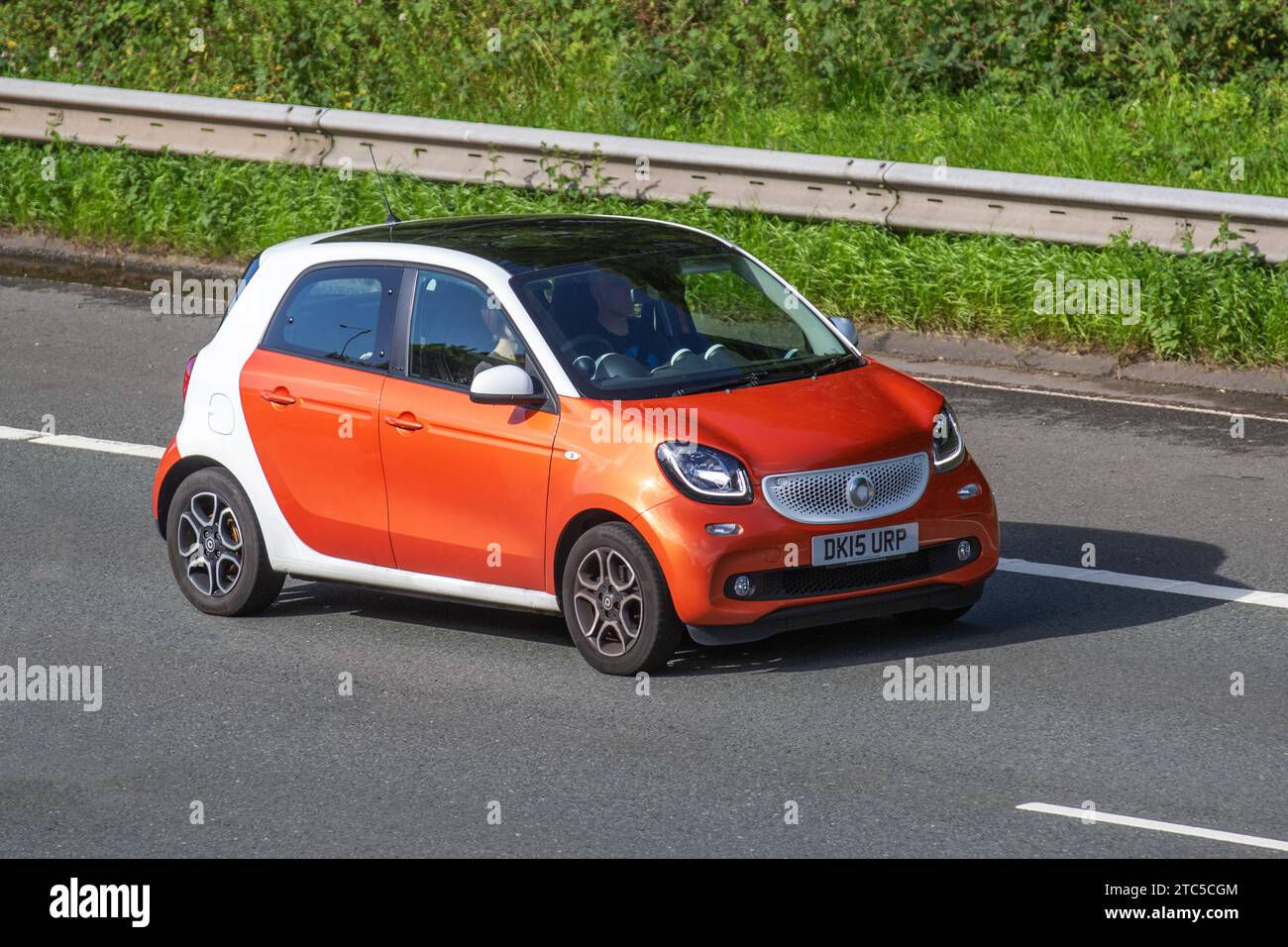 Smart forfour edition1 t 90 navigation bluetooth panoramic roof hi-res ...