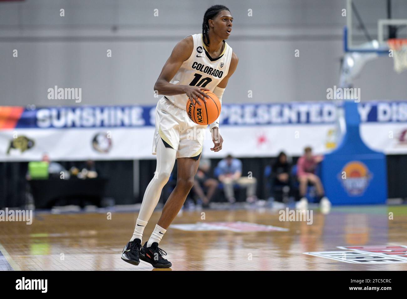 Colorado forward Cody Williams (10) sets up a play during the second ...