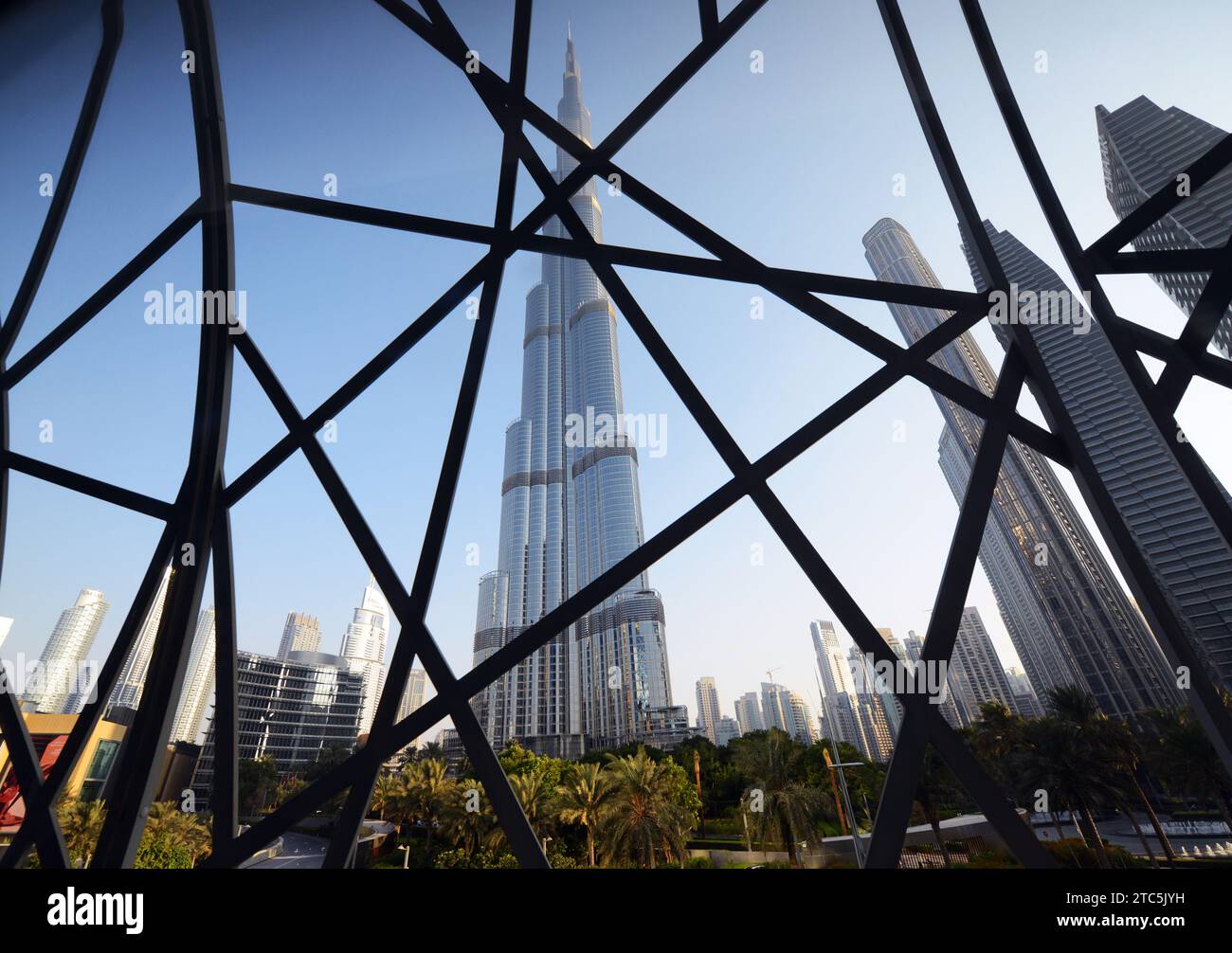 World dubai hi-res stock photography and images - Alamy