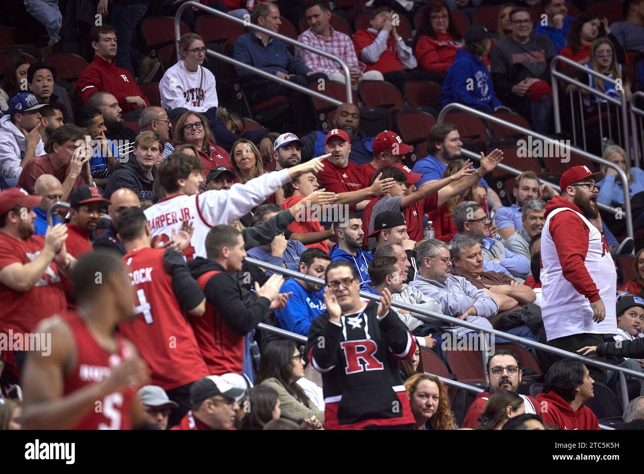 Rutgers scarlet knights fans hi-res stock photography and images - Alamy