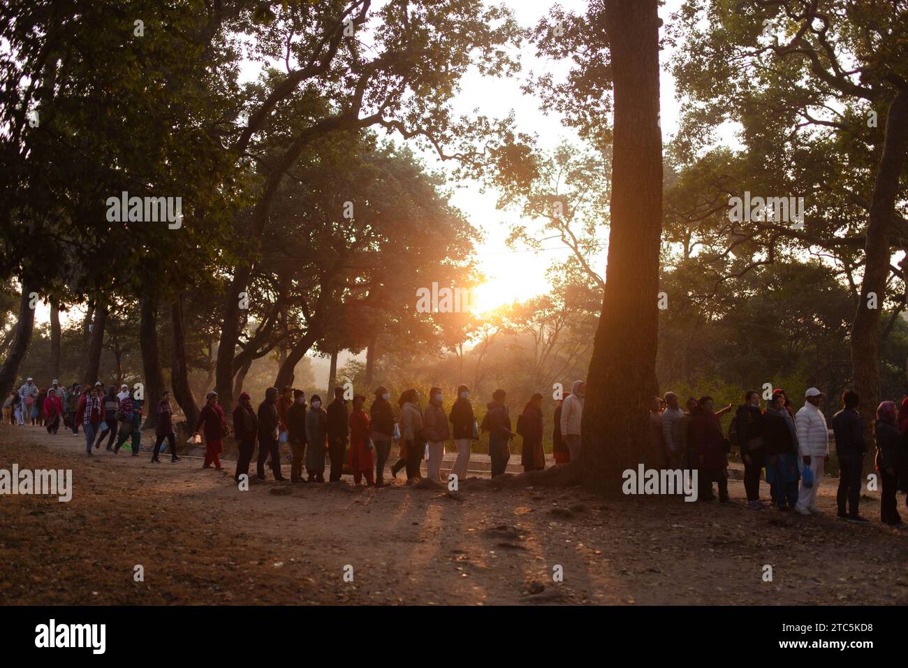 Kathmandu, Nepal. 11th Dec, 2023. Hindu devotees arrive to offer seven ...