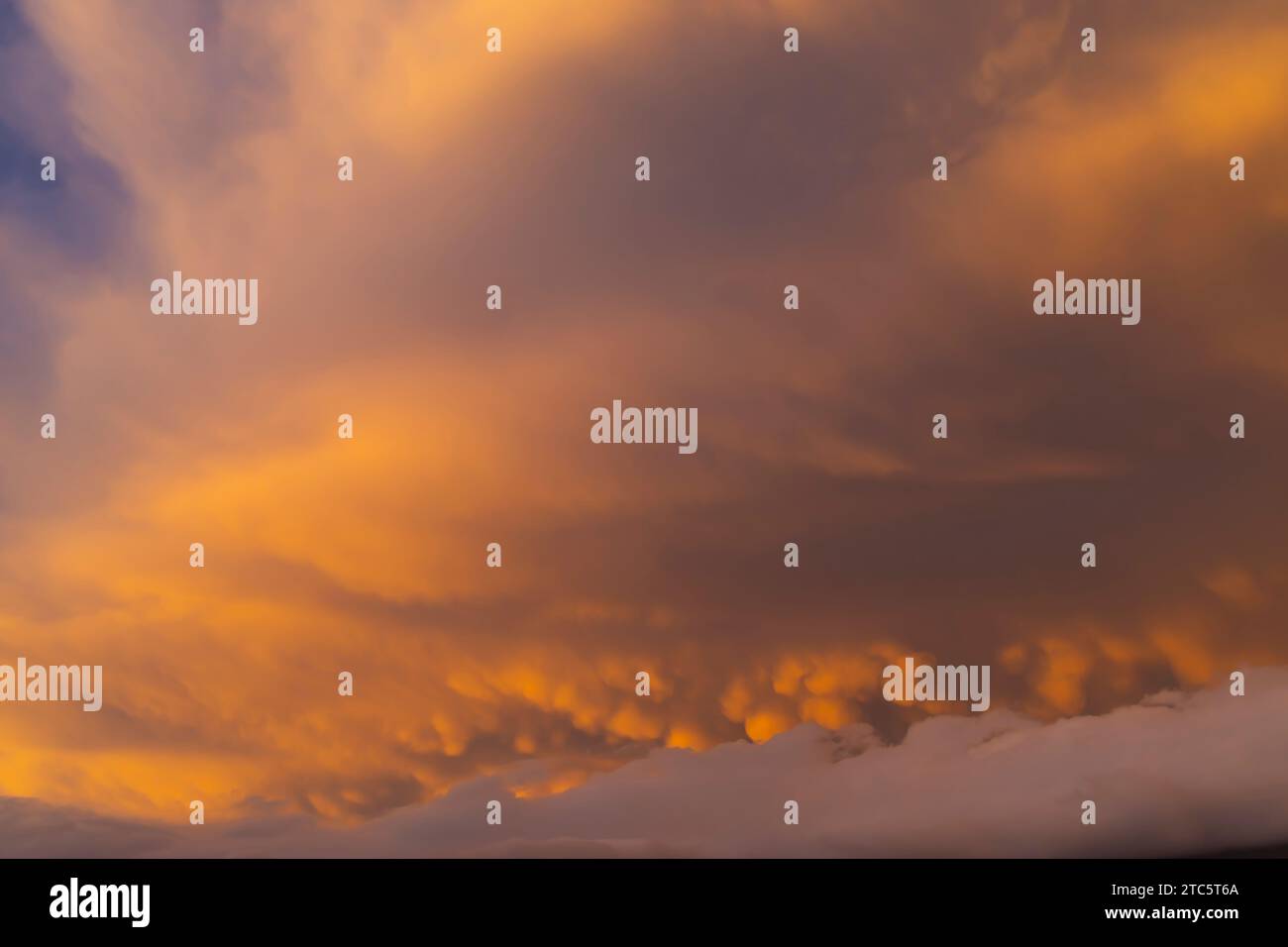 orange and red clouds at sunset Stock Photo - Alamy
