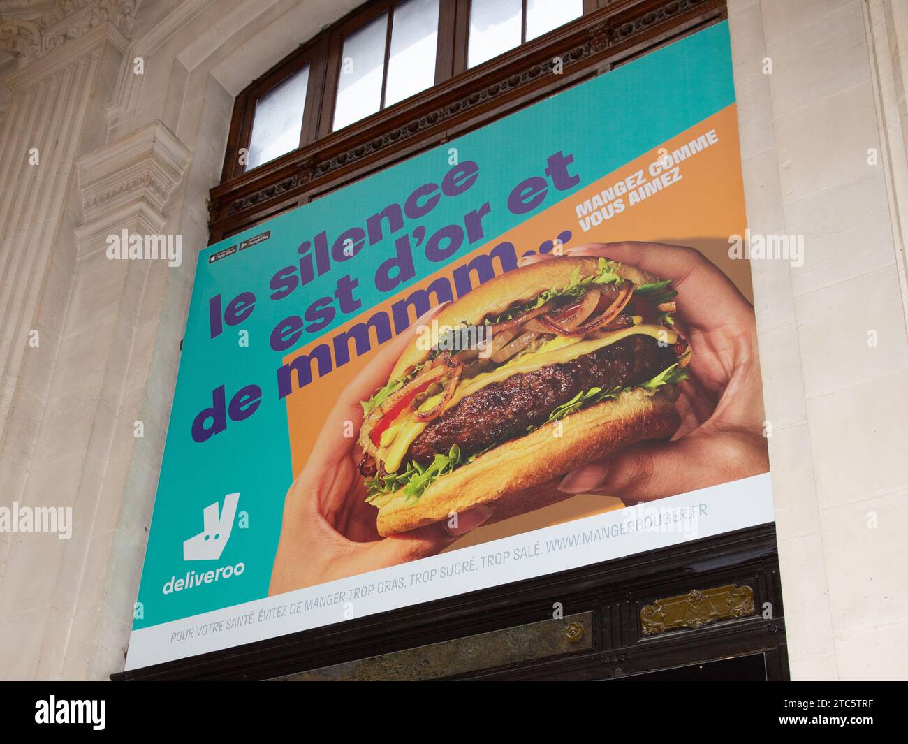 Deliveroo sign hi-res stock photography and images - Alamy
