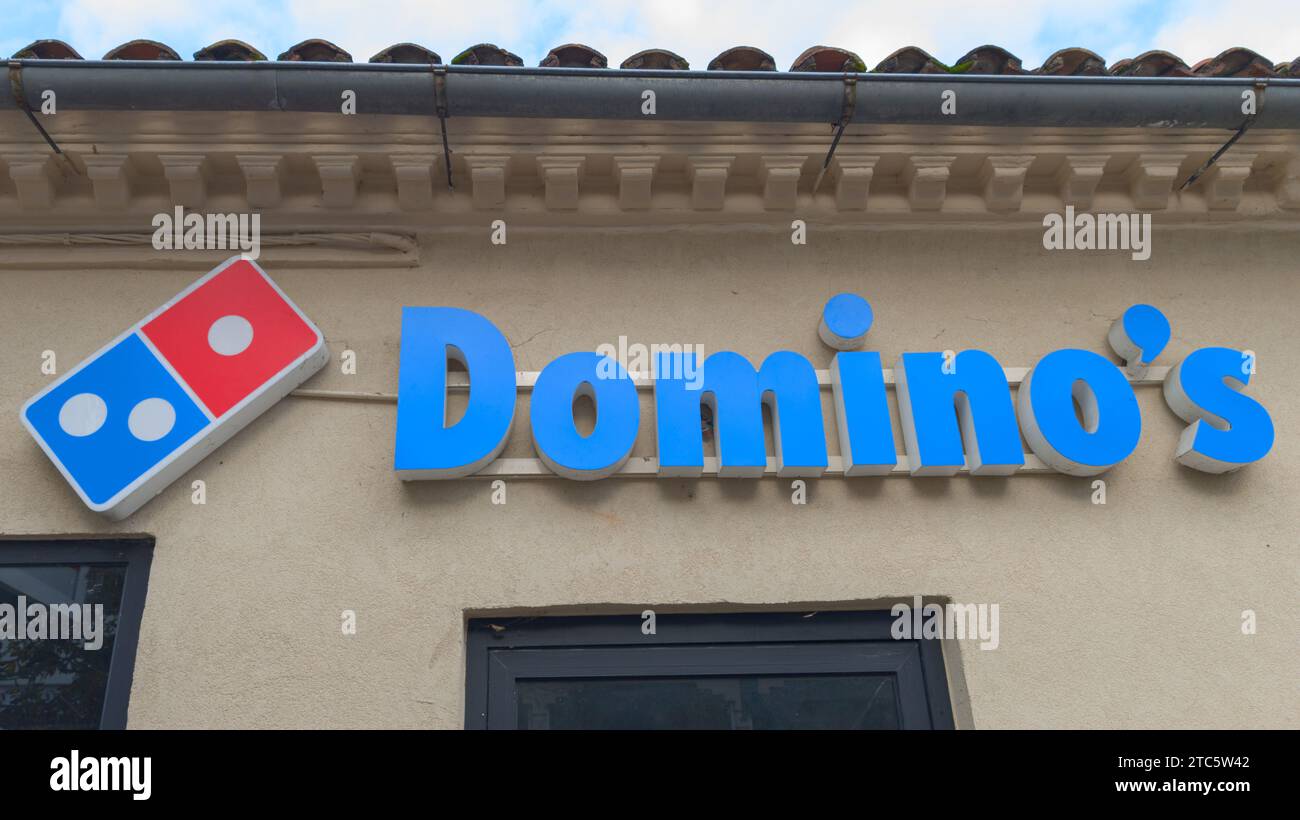 Bordeaux , France - 10 06 2023 : Dominos pizza logo text and sign brand ...