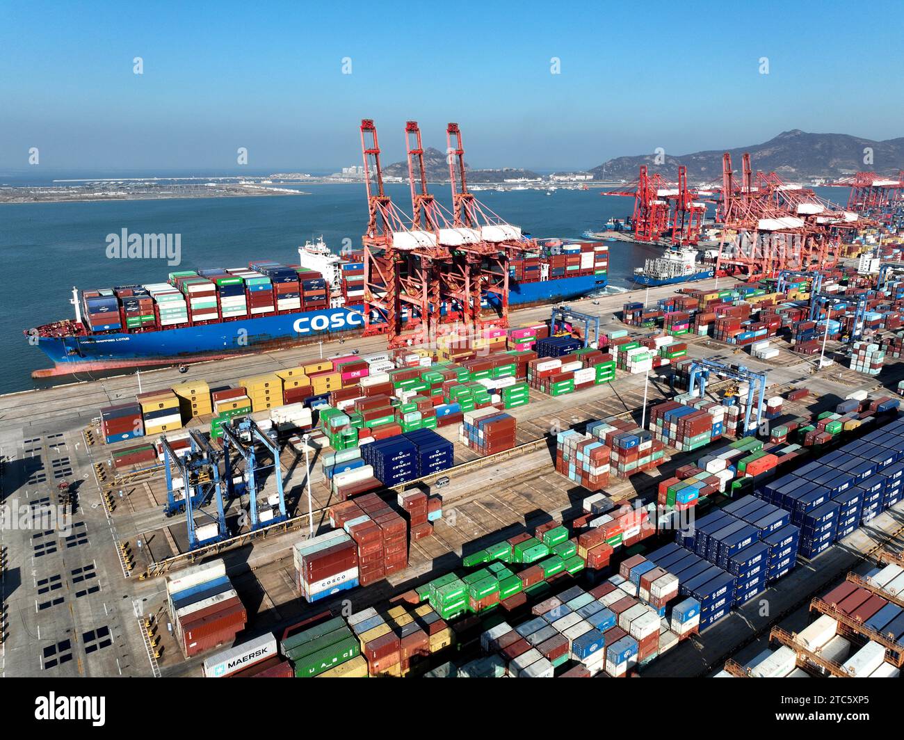 Aerial photo shows a large container ship at Lianyungang Port in ...