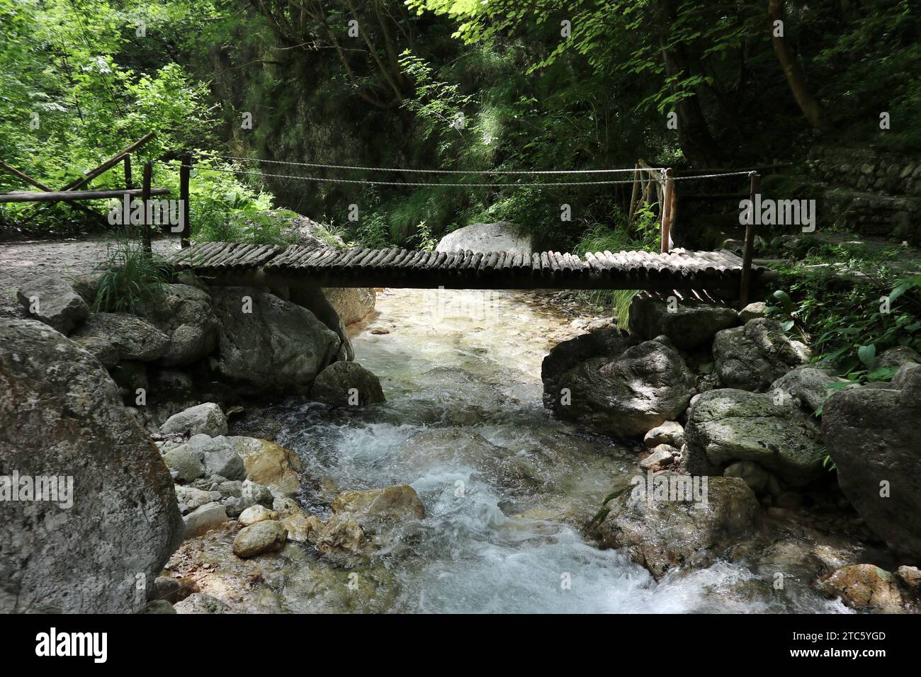 Sentiero della cascata hi-res stock photography and images - Alamy