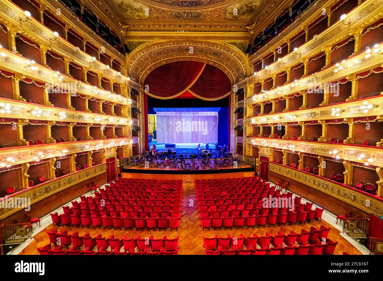 Auditorium hall in Teatro Massimo Vittorio Emanuele opera house ...