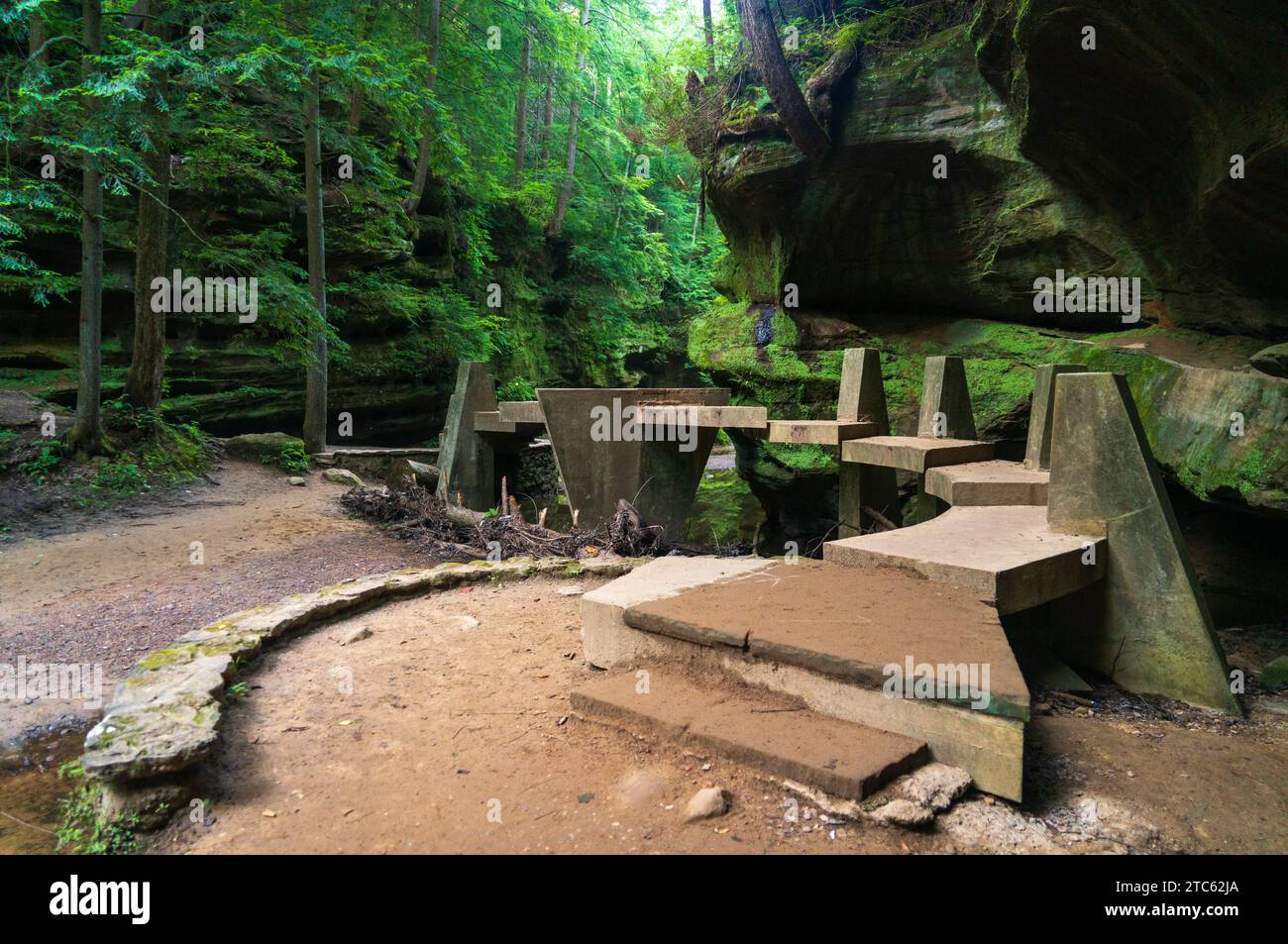 Hocking hills attractions hi-res stock photography and images - Alamy