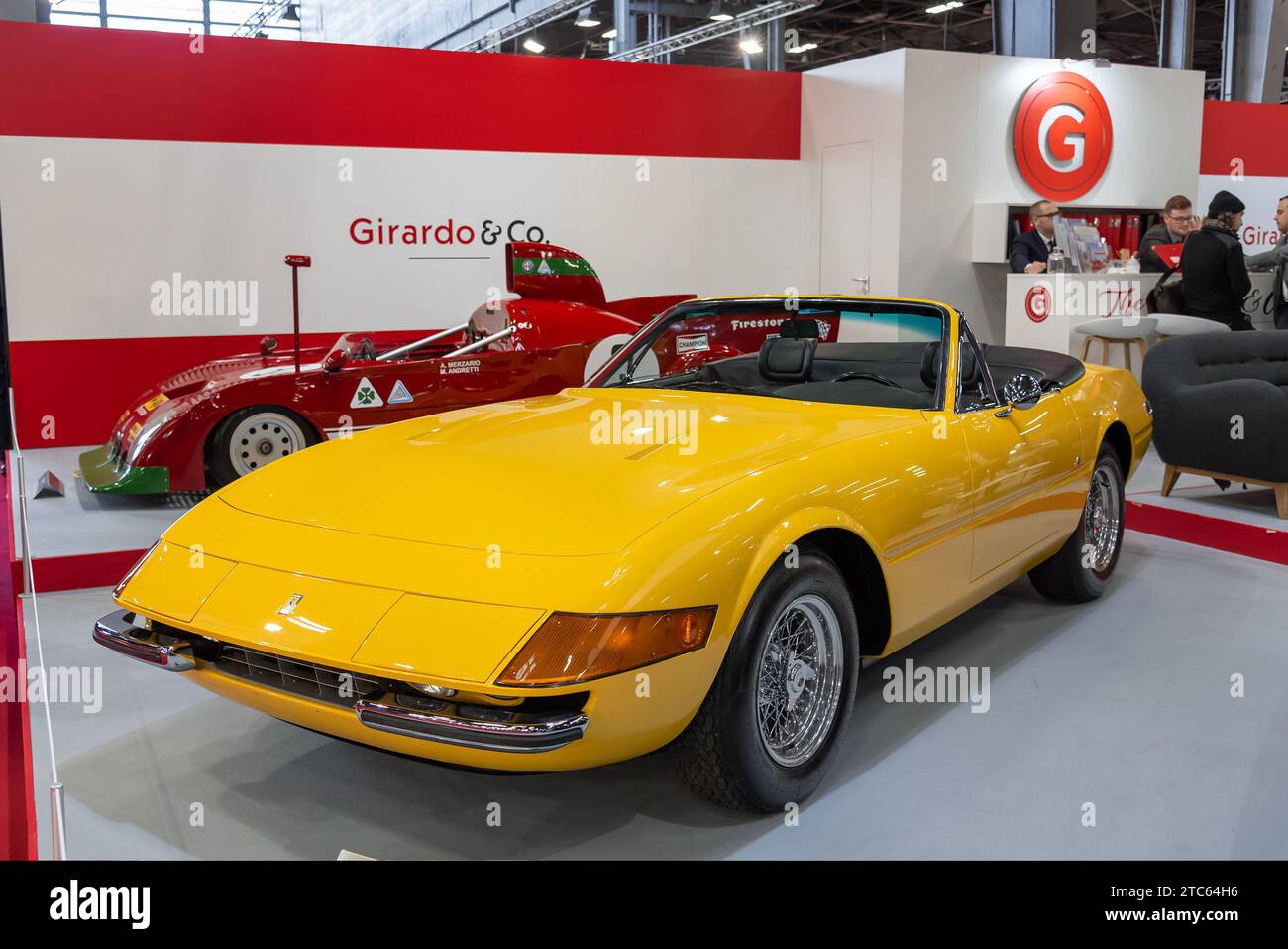 Ferrari 365 gts 4 hi-res stock photography and images - Alamy