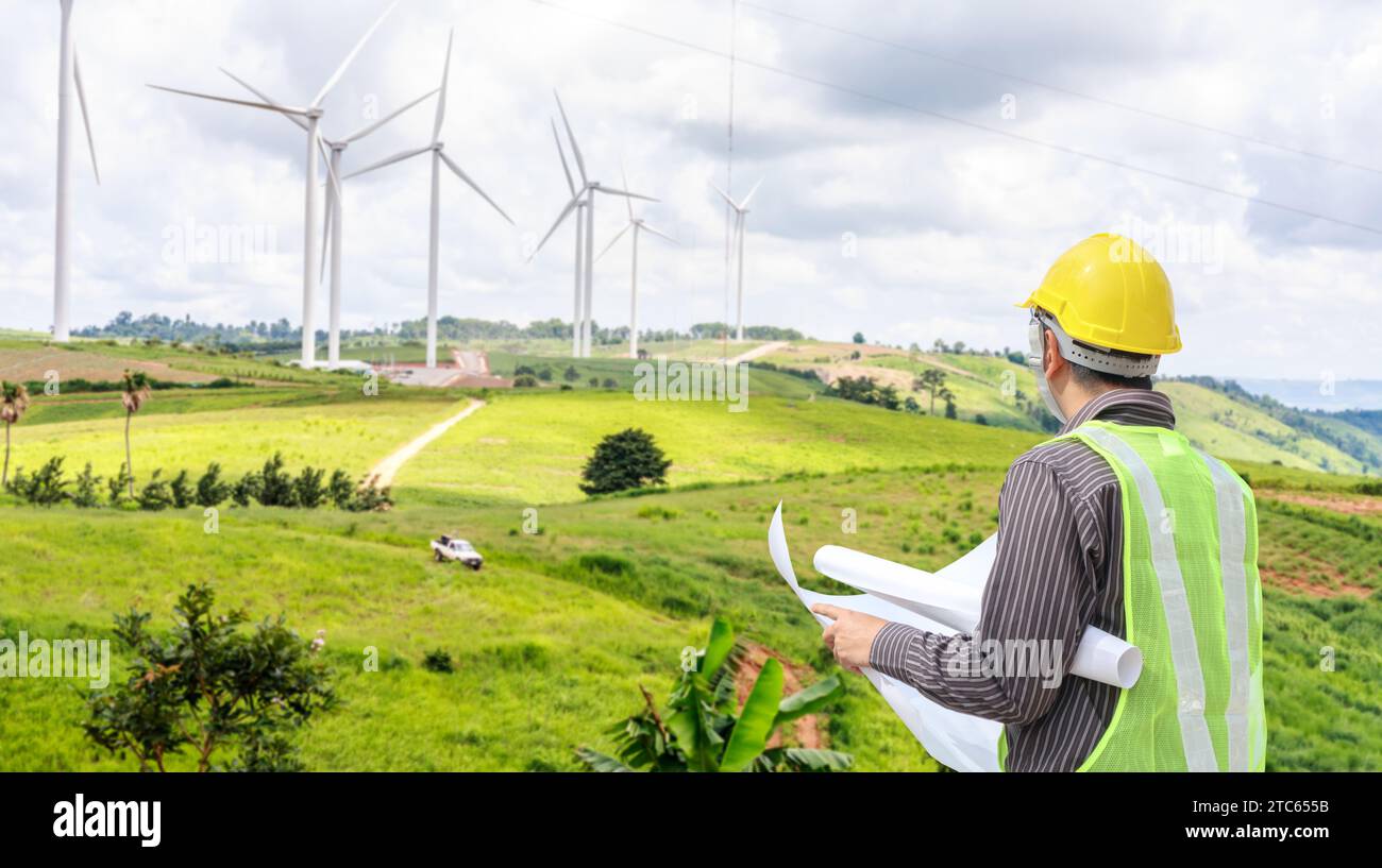 Wind turbine worker blade hi-res stock photography and images - Alamy