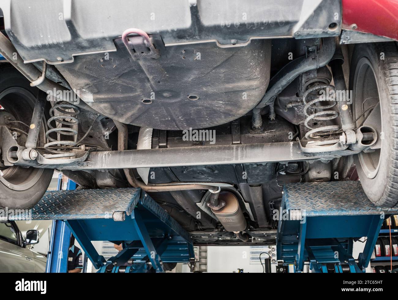 Lift lifts check in hi-res stock photography and images - Alamy
