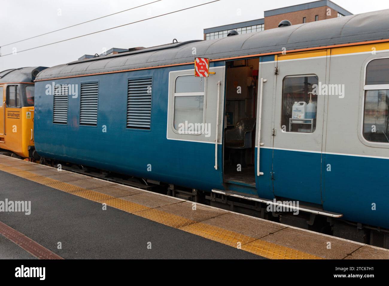 Mark 2 coach hi-res stock photography and images - Alamy