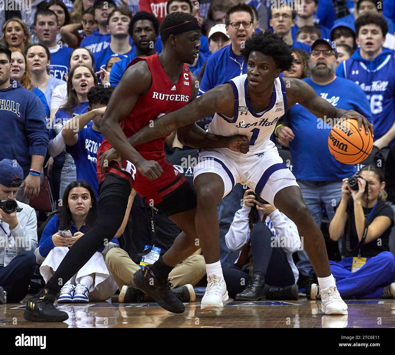 Rutgers Scarlet Knights forward Mawot Mag (3) defends Seton Hall ...