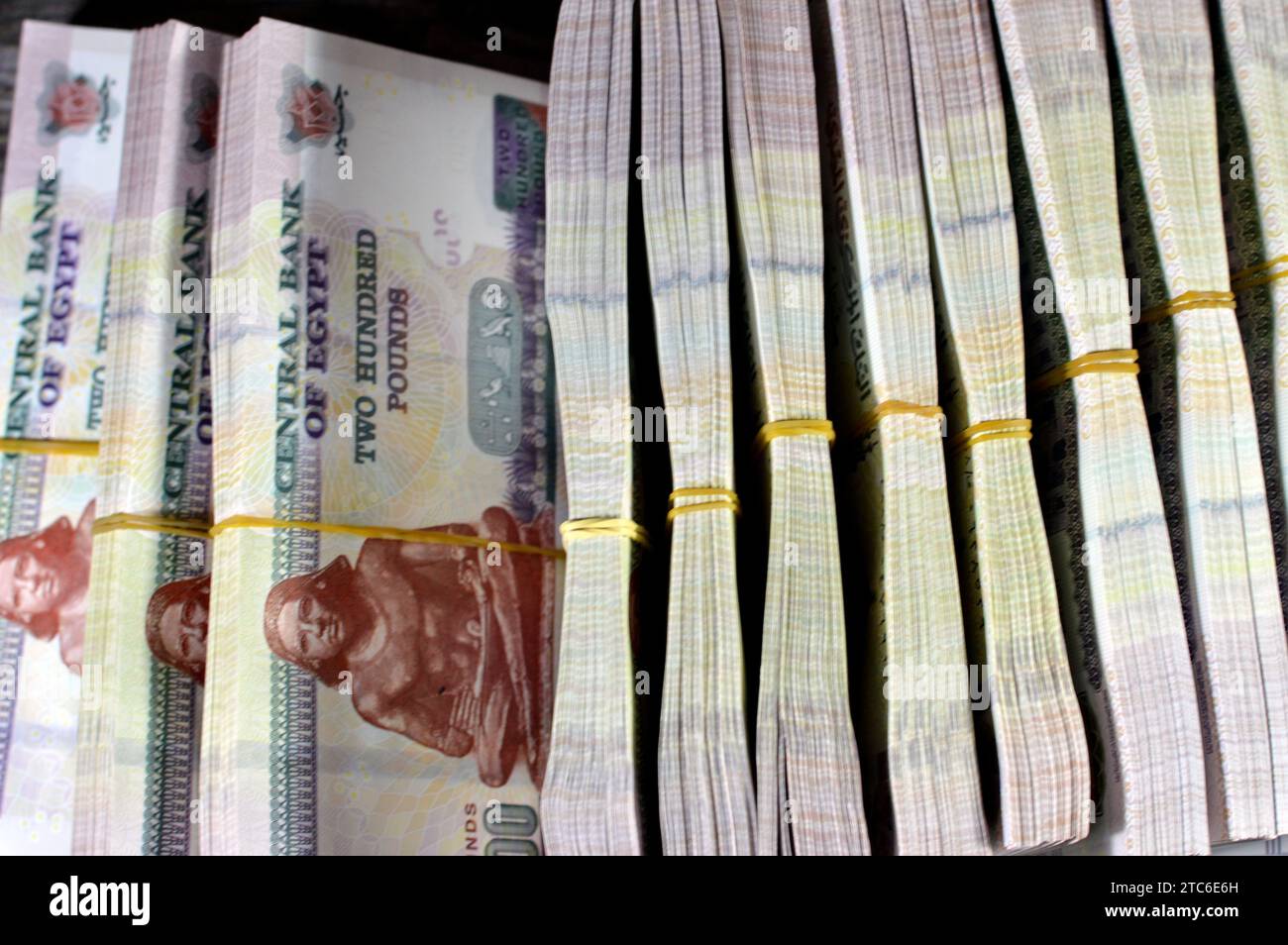 Piles and Stacks of Egypt money thousands of Pounds currency banknotes ...