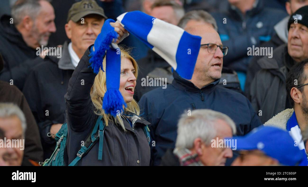 Uk football fans 2023 hi-res stock photography and images - Alamy