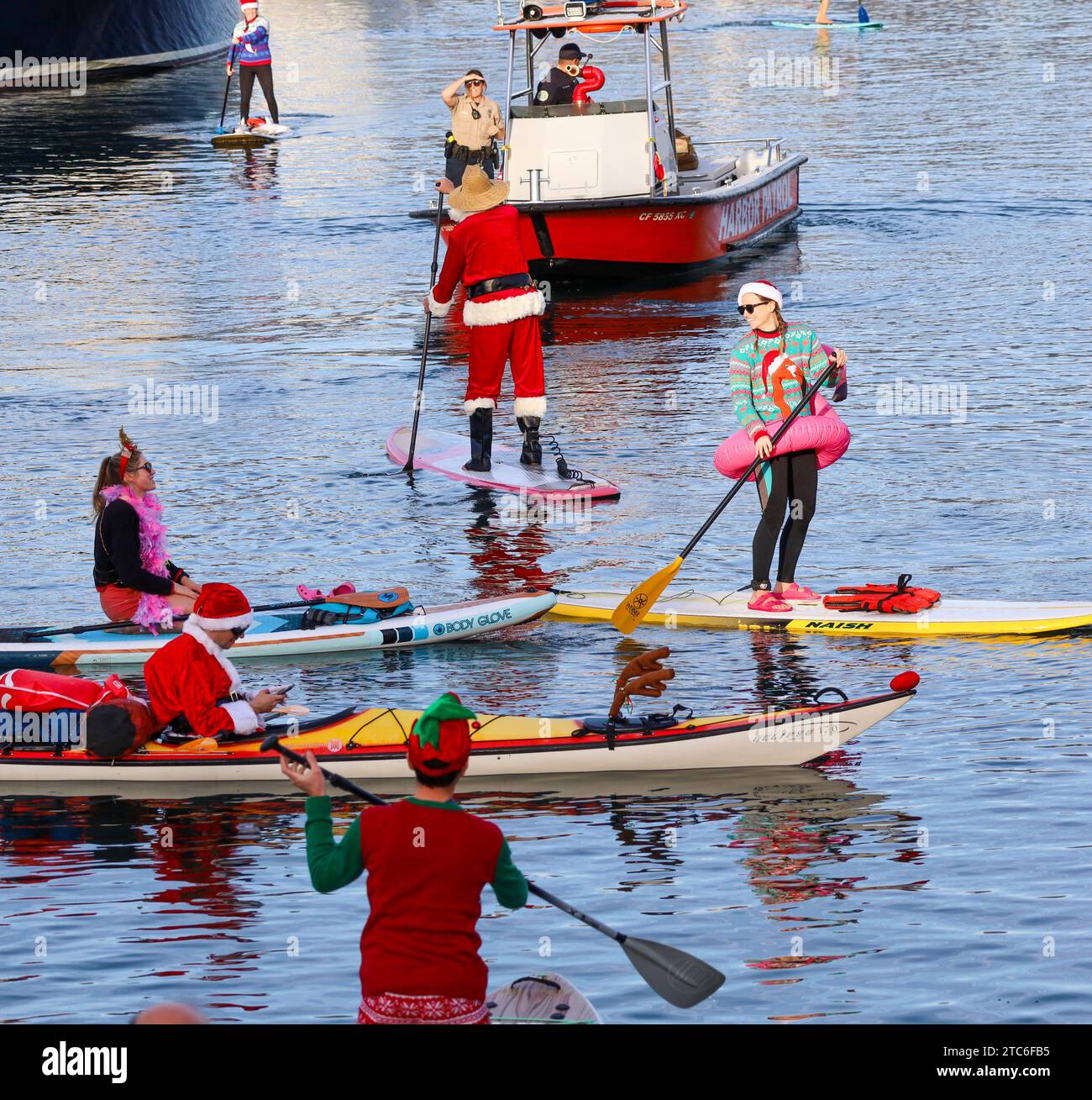 Santa Barbara, California, U.S.A. 10th Dec, 2023. PARADE OF LIGHTS ...