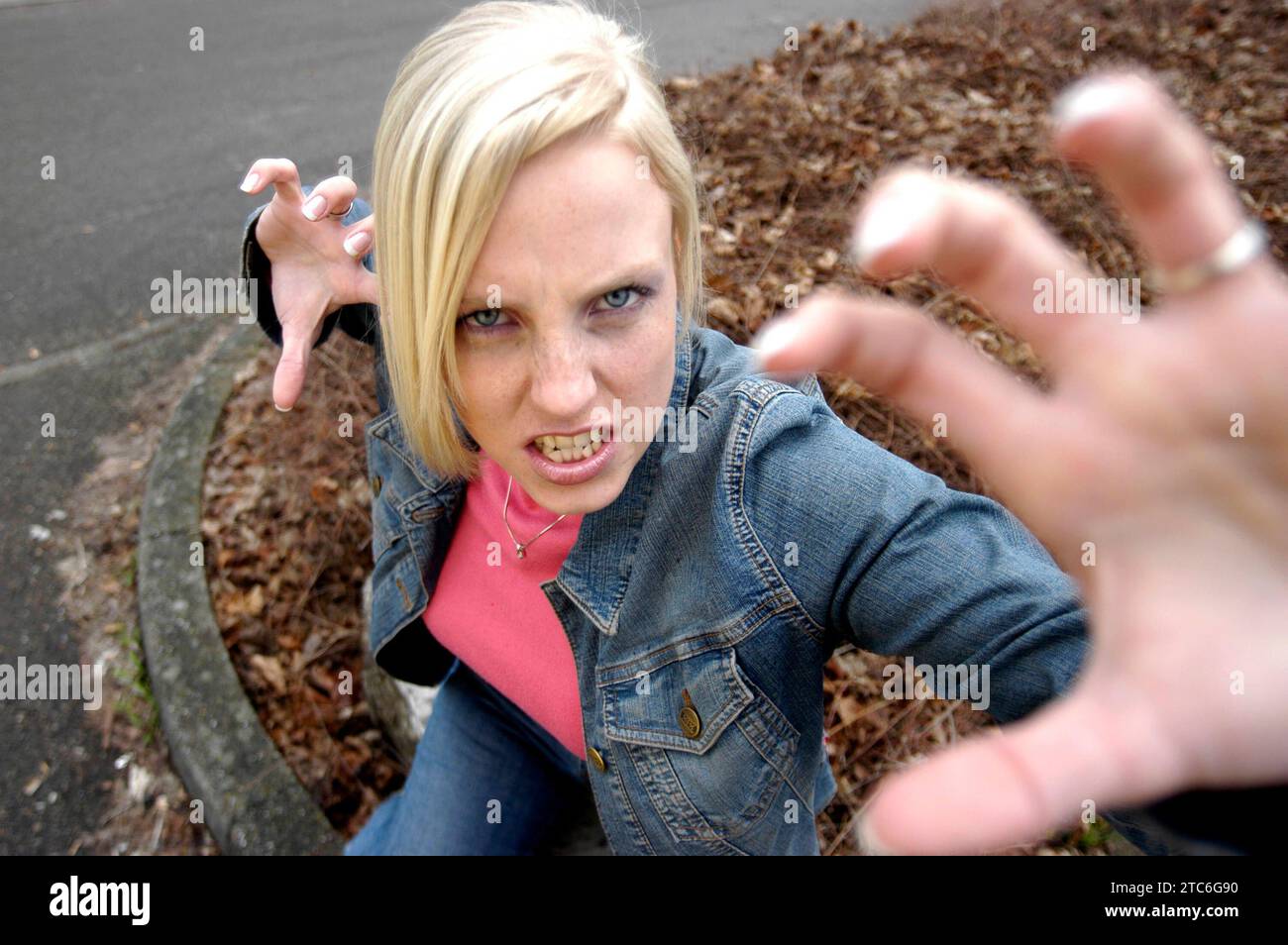 Aggresive Schülerin, Deutschland, BLF *** Aggressive schoolgirl ...