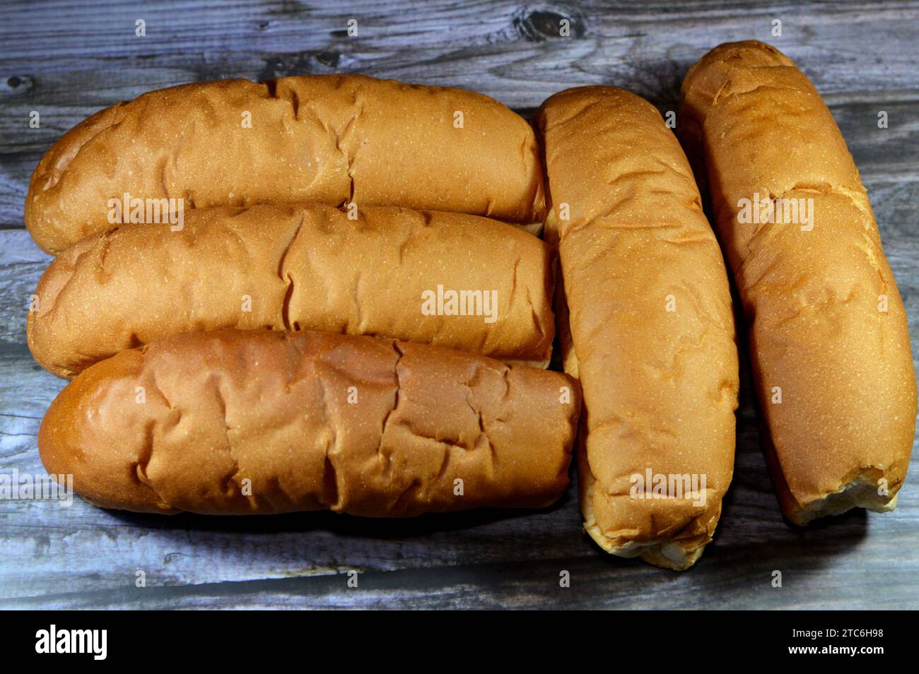 Long bun bread, a fresh baked loaf of bread French Fino ready to ...