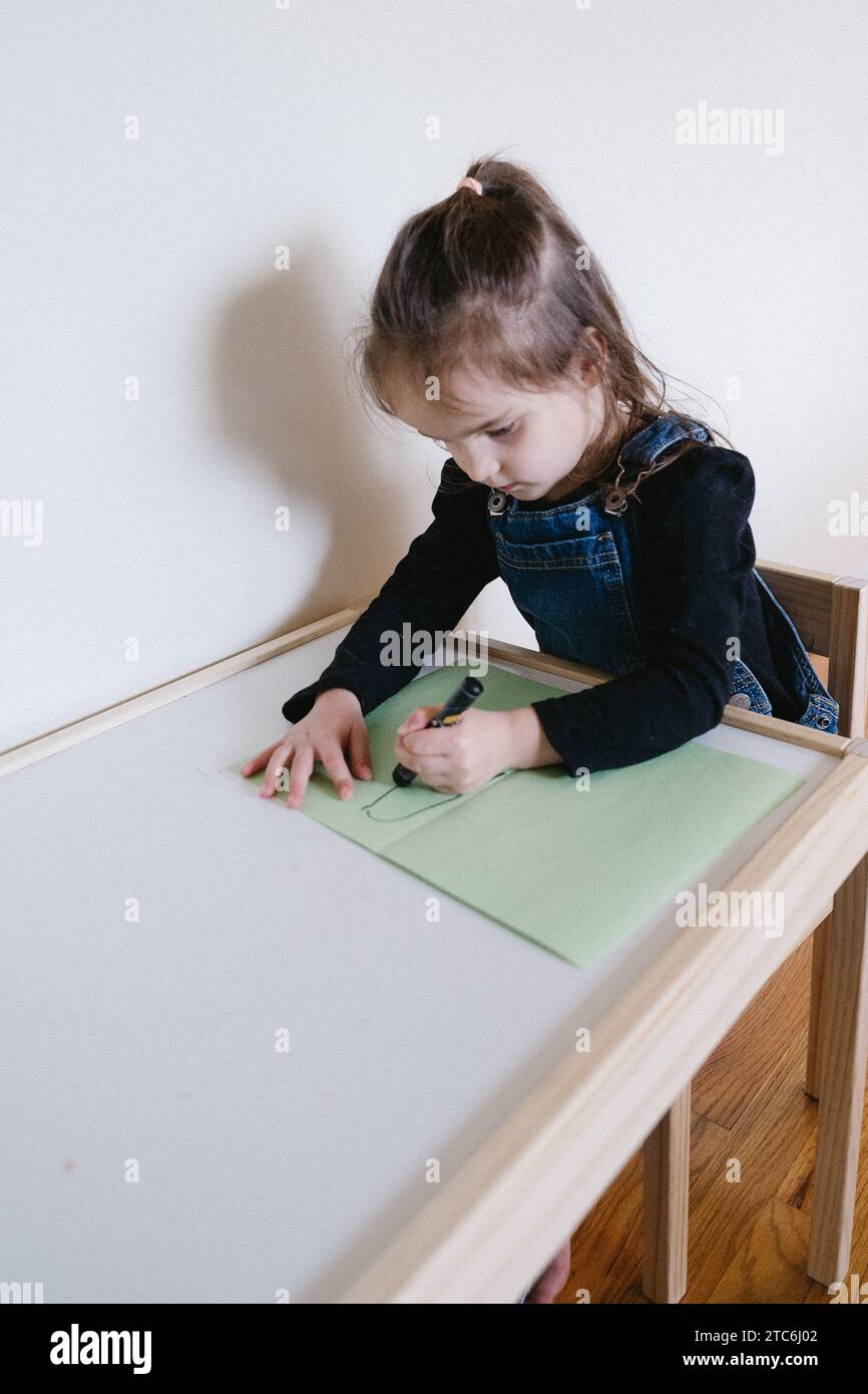 Child crayons table hi-res stock photography and images - Alamy