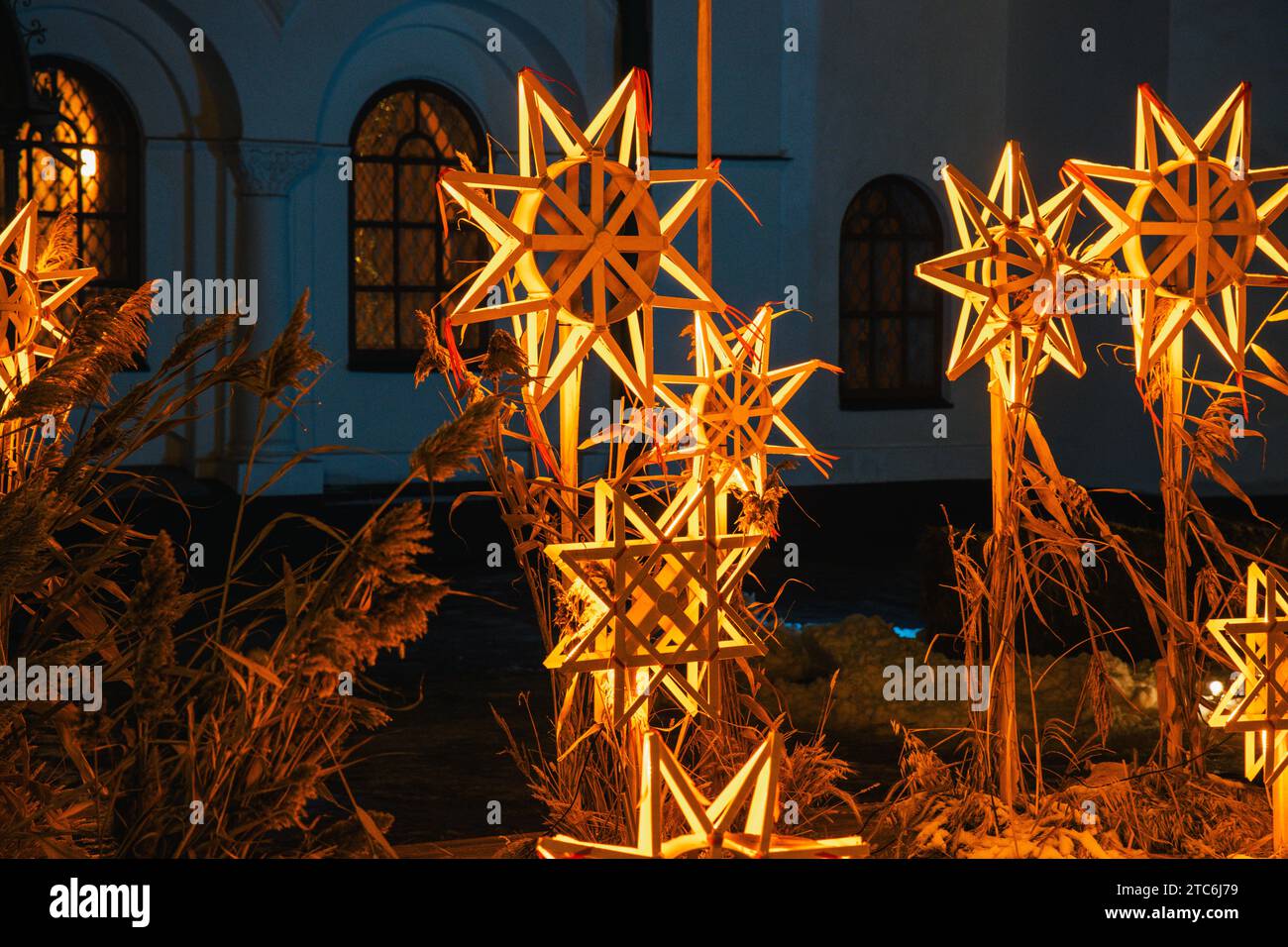 Fabulous composition of christmas stars on stage Stock Photo - Alamy