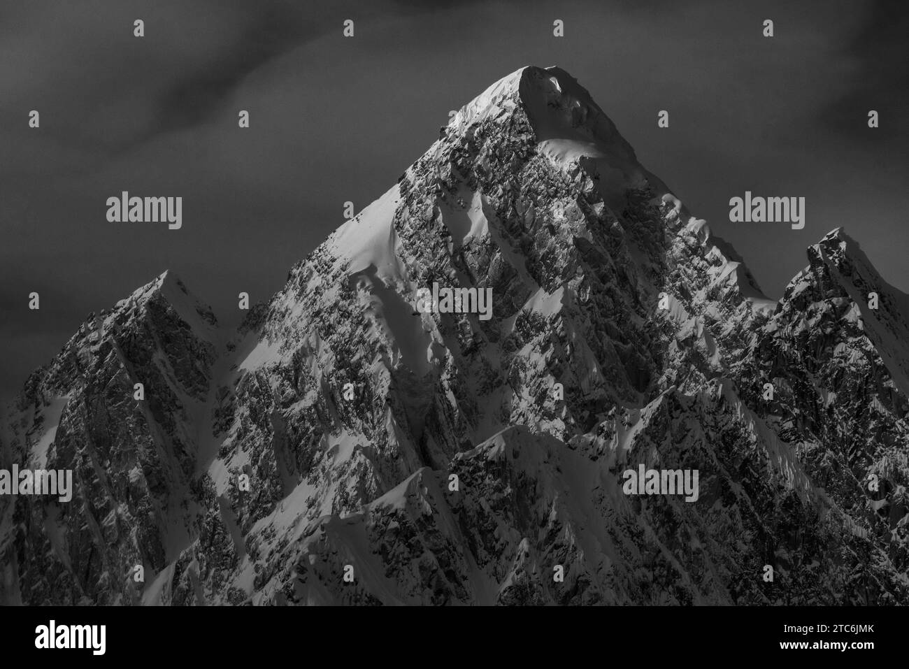 Mount Huntington in Alaska at sunset's last light Stock Photo - Alamy