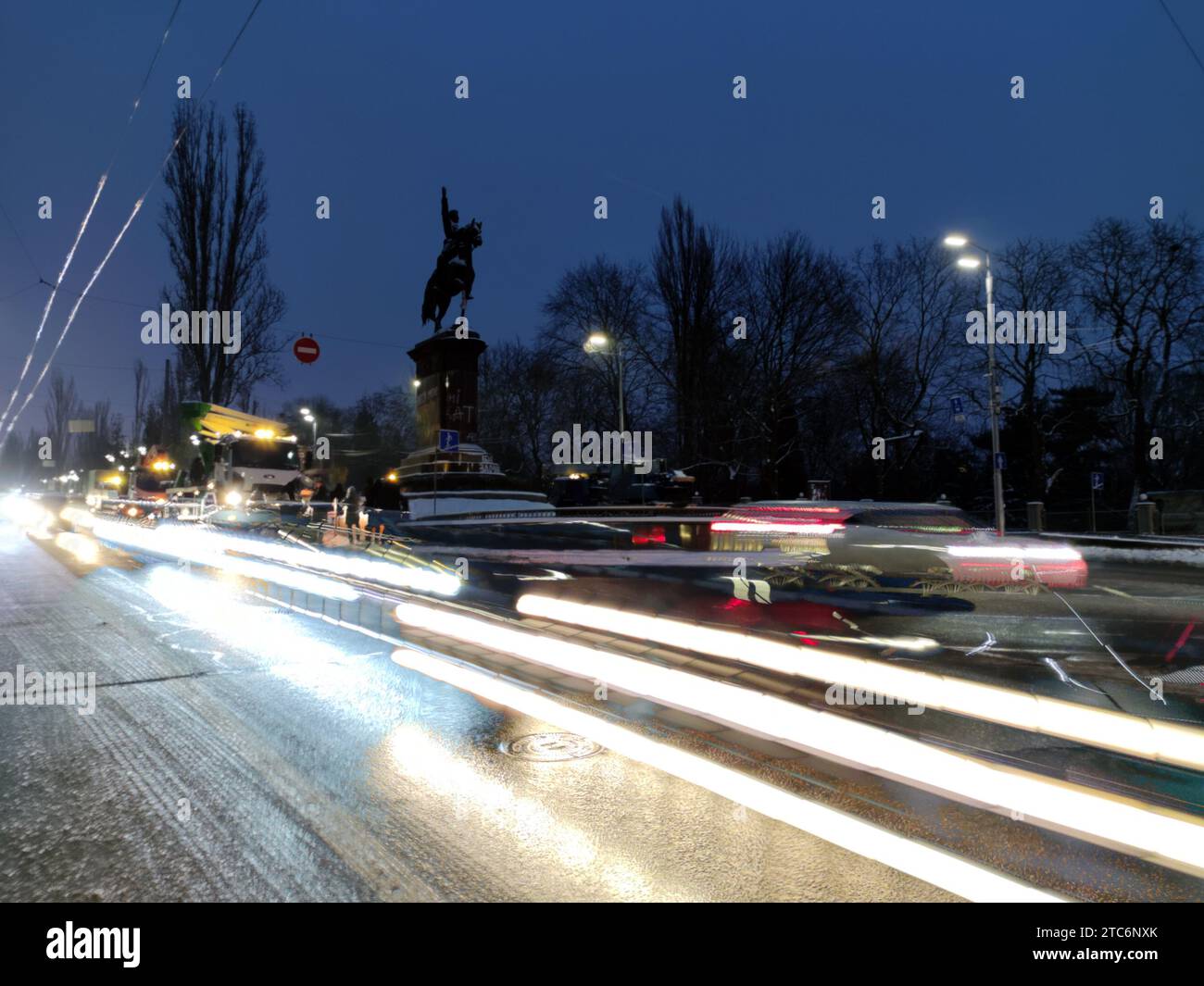 Non Exclusive: KYIV, UKRAINE - DECEMBER 9, 2023 - The monument to ...