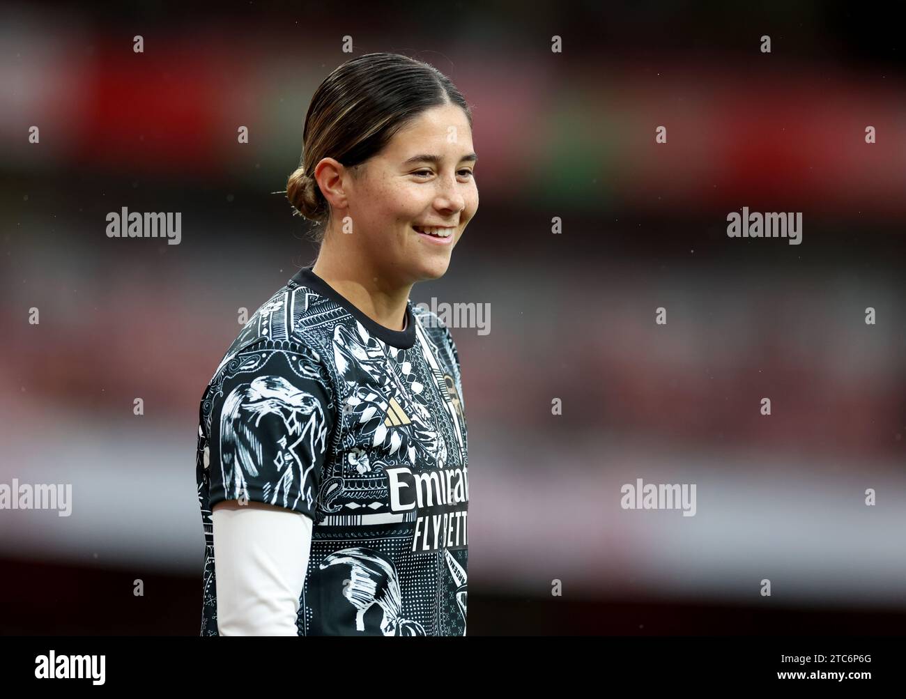 Kyra cooney cross wsl hi-res stock photography and images - Alamy