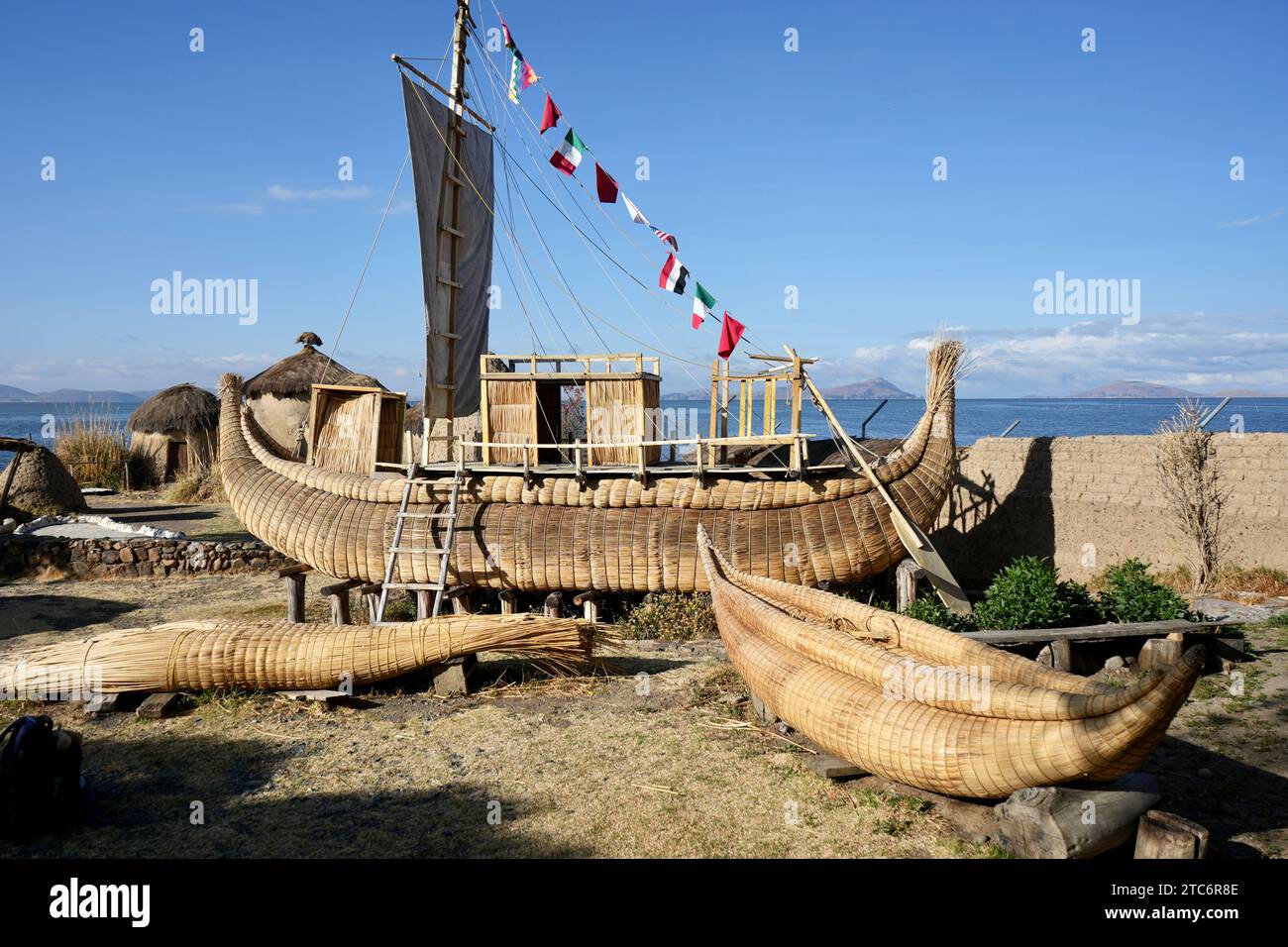 Kon tiki boat hi-res stock photography and images - Alamy