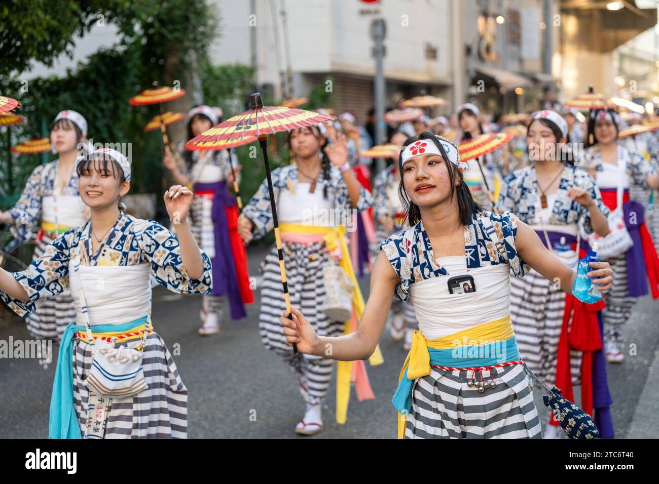 Traditional dance tenjin matsuri festival hi-res stock photography and images - Alamy