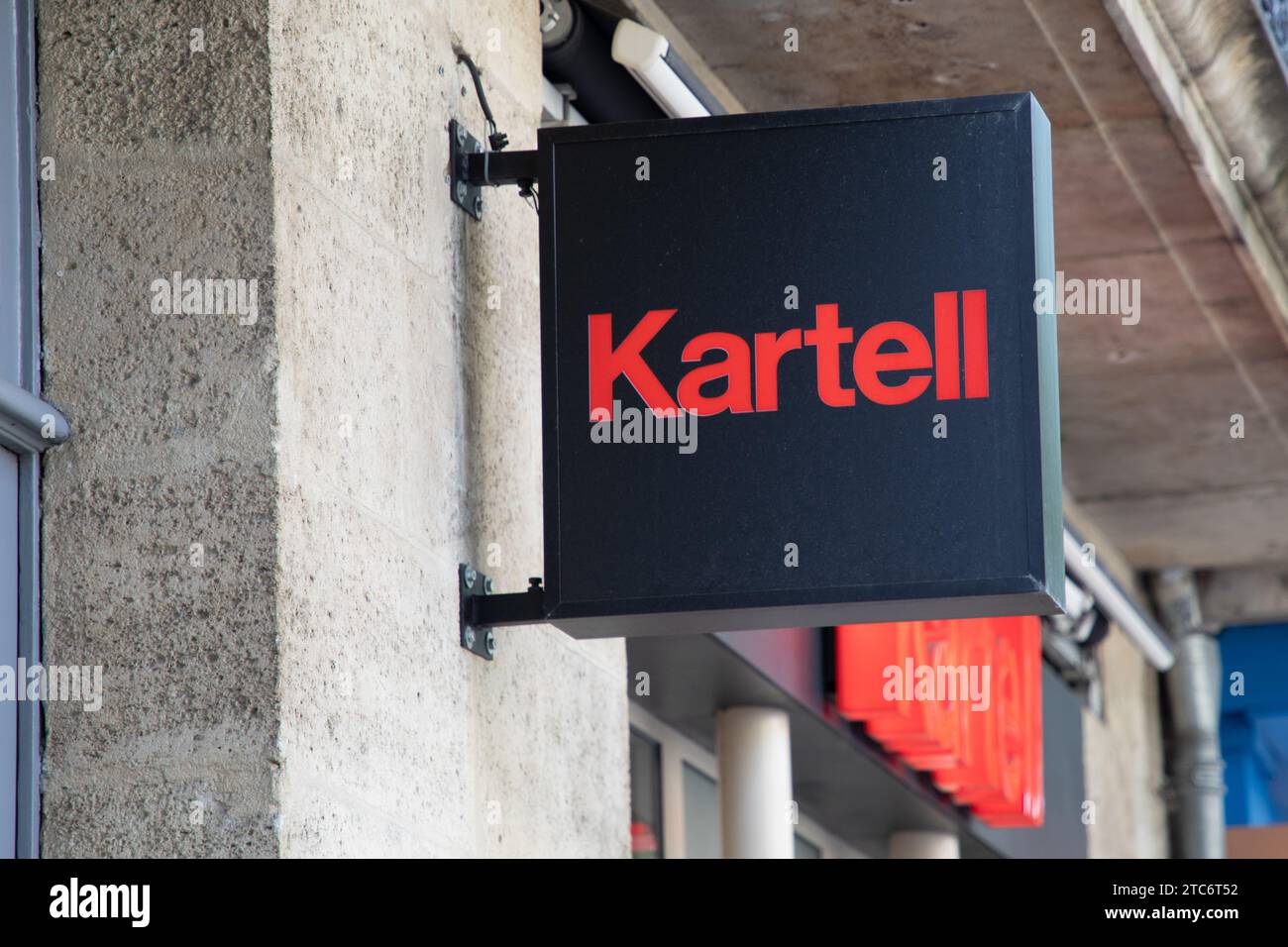Kartell logo hi-res stock photography and images - Alamy