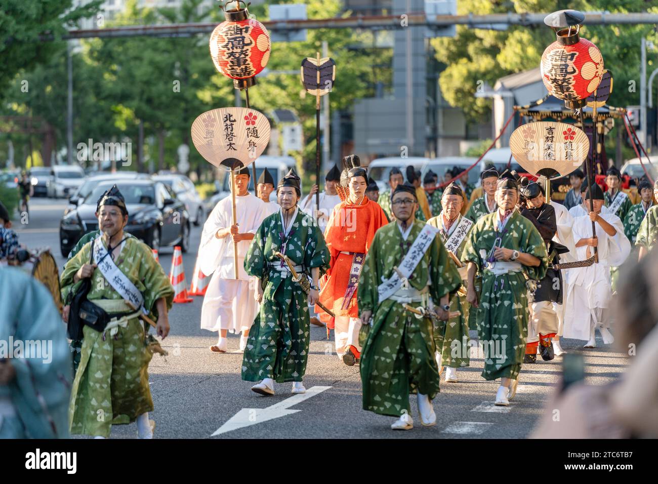 Osaka japan crowd people wearing hi-res stock photography and images ...