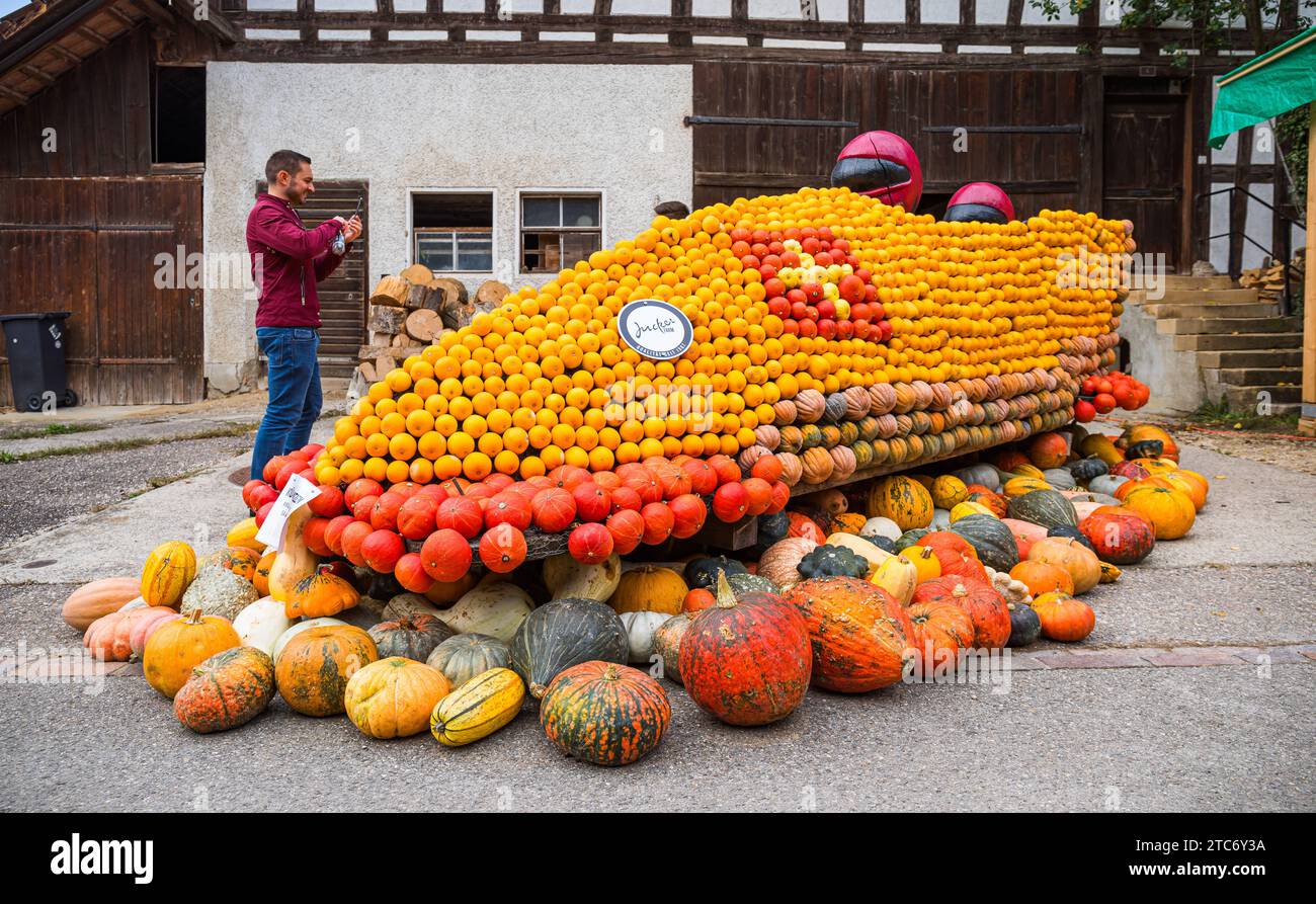 Kultur ressort hi-res stock photography and images - Alamy