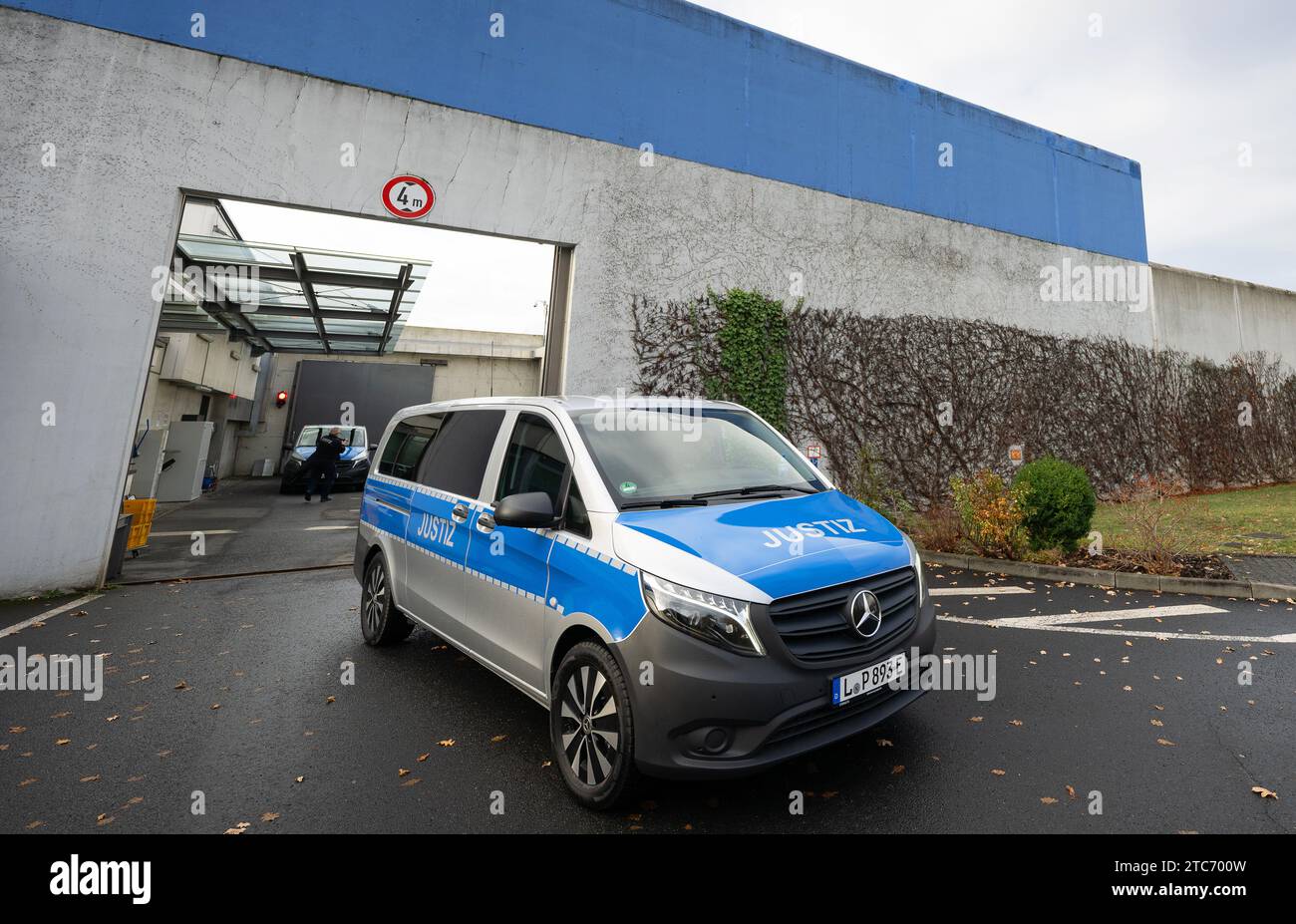 11 December 2023, Saxony, Dresden: A fully electric prisoner ...