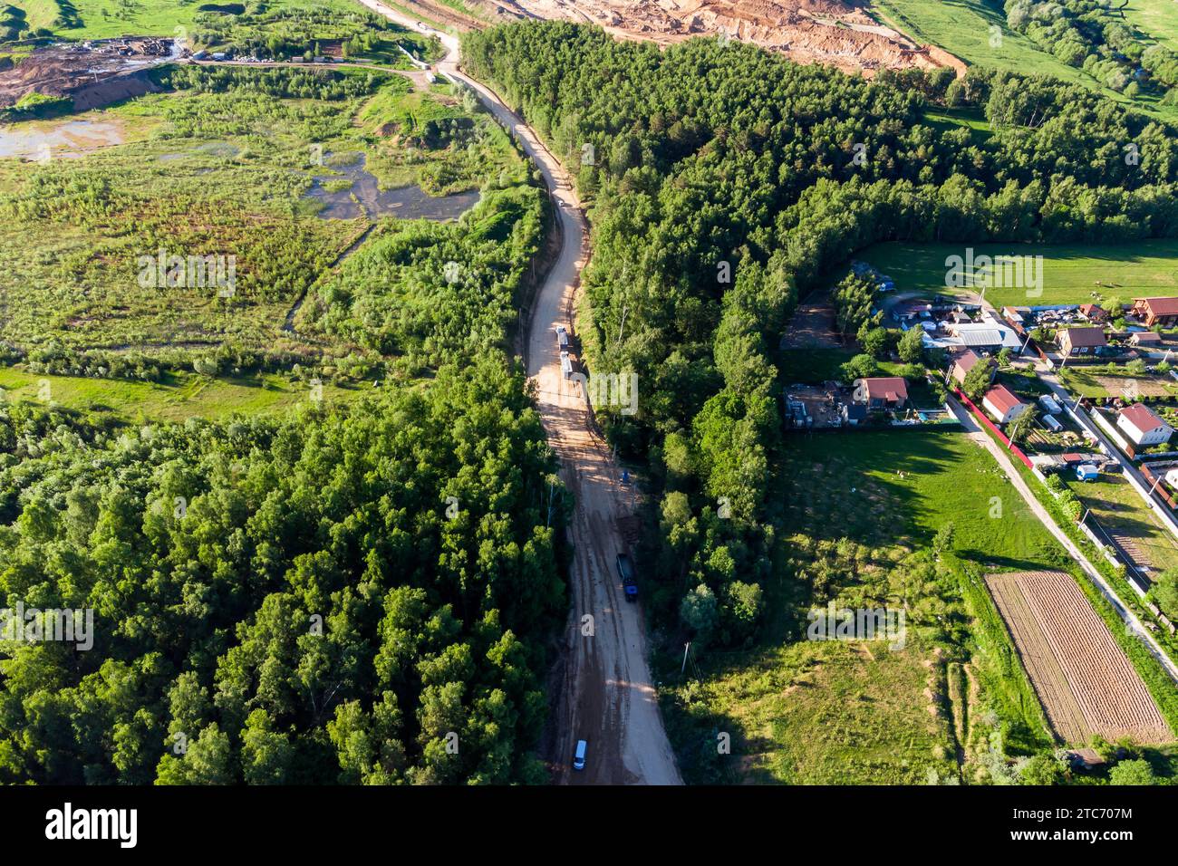 Flight over country road hi-res stock photography and images - Alamy