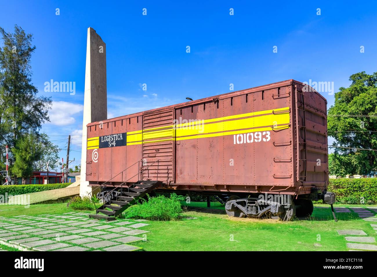 Monument to the Derailment of the Armoured Train, Santa Clara, Cuba ...