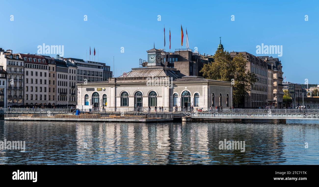 Downtown lake geneva hi-res stock photography and images - Alamy