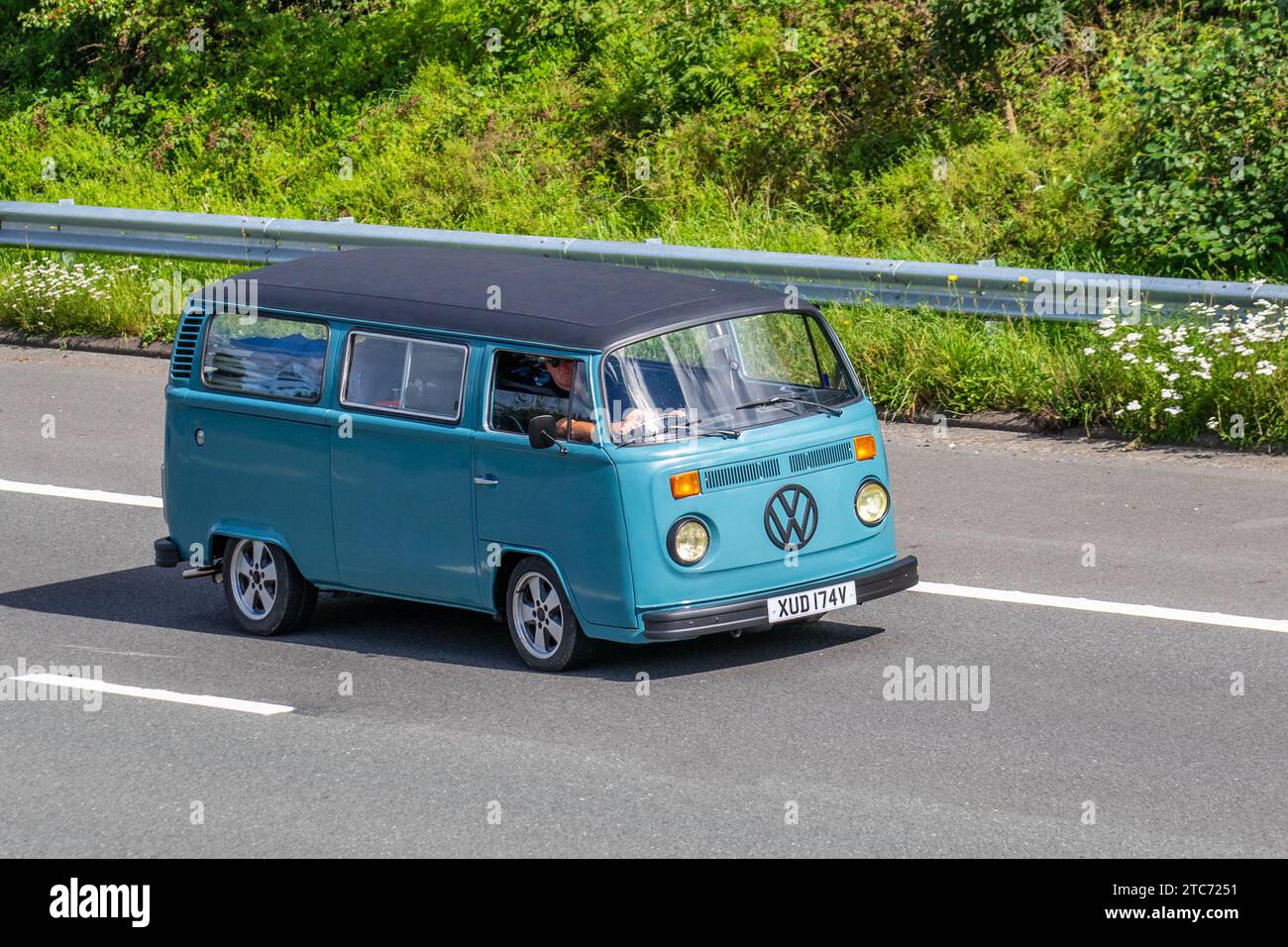 1979 70s seventies VW Volkswagen T2 Caravans and Motorhomes, campervans ...