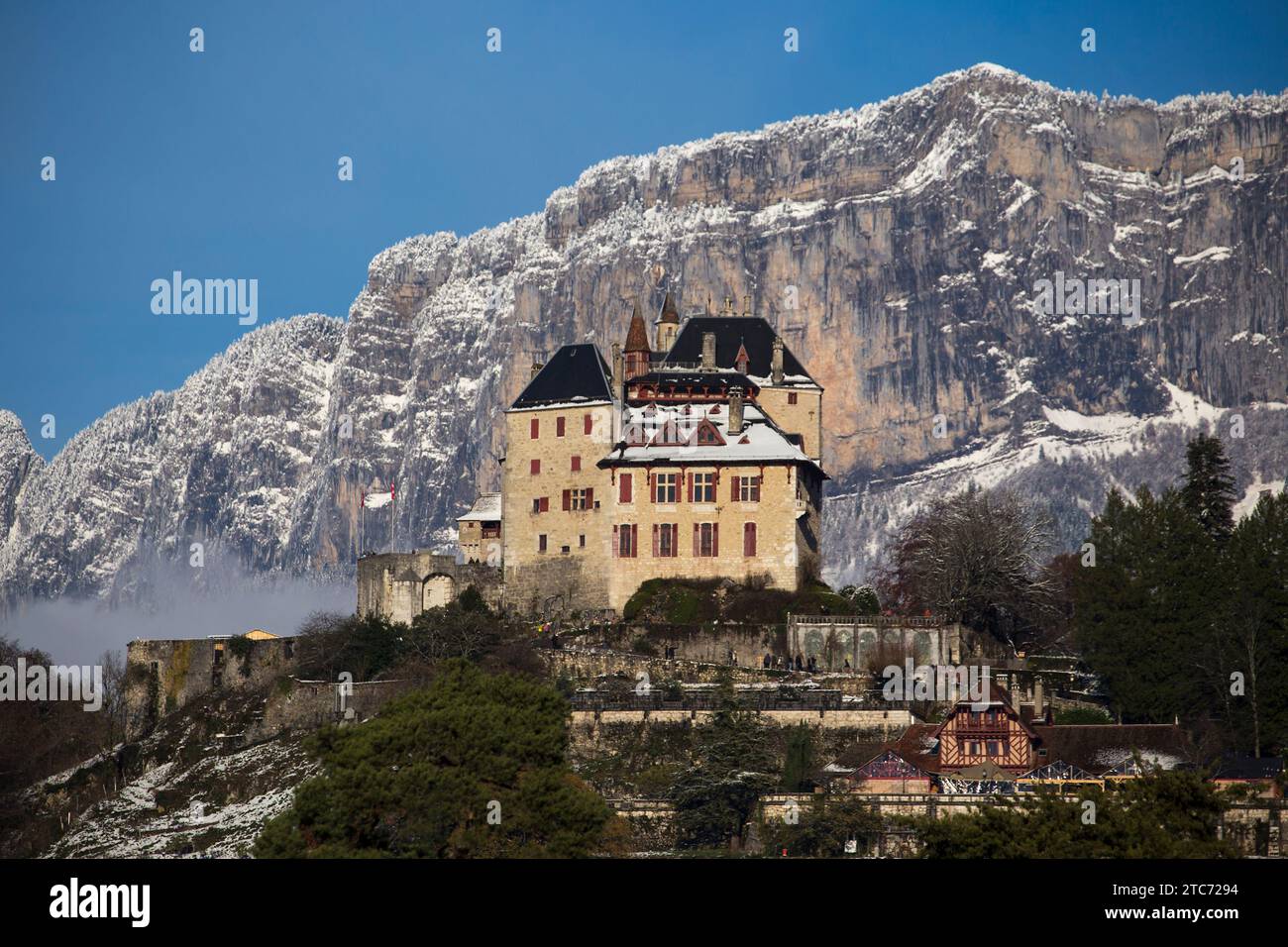 Chateau de Menthon Saint Bernard, Lake Annecy, Haute Savoie, France ...
