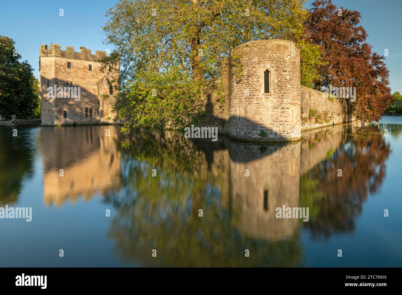 Spring palace hi-res stock photography and images - Alamy