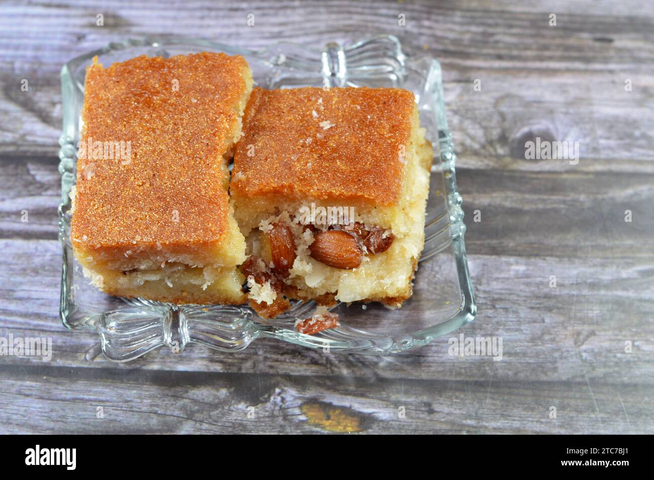 Egyptian Harissa, a variety of semolina cakes in the Middle East, so ...
