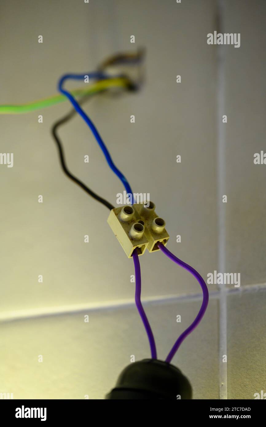 Illegal electricity connections hi-res stock photography and images - Alamy