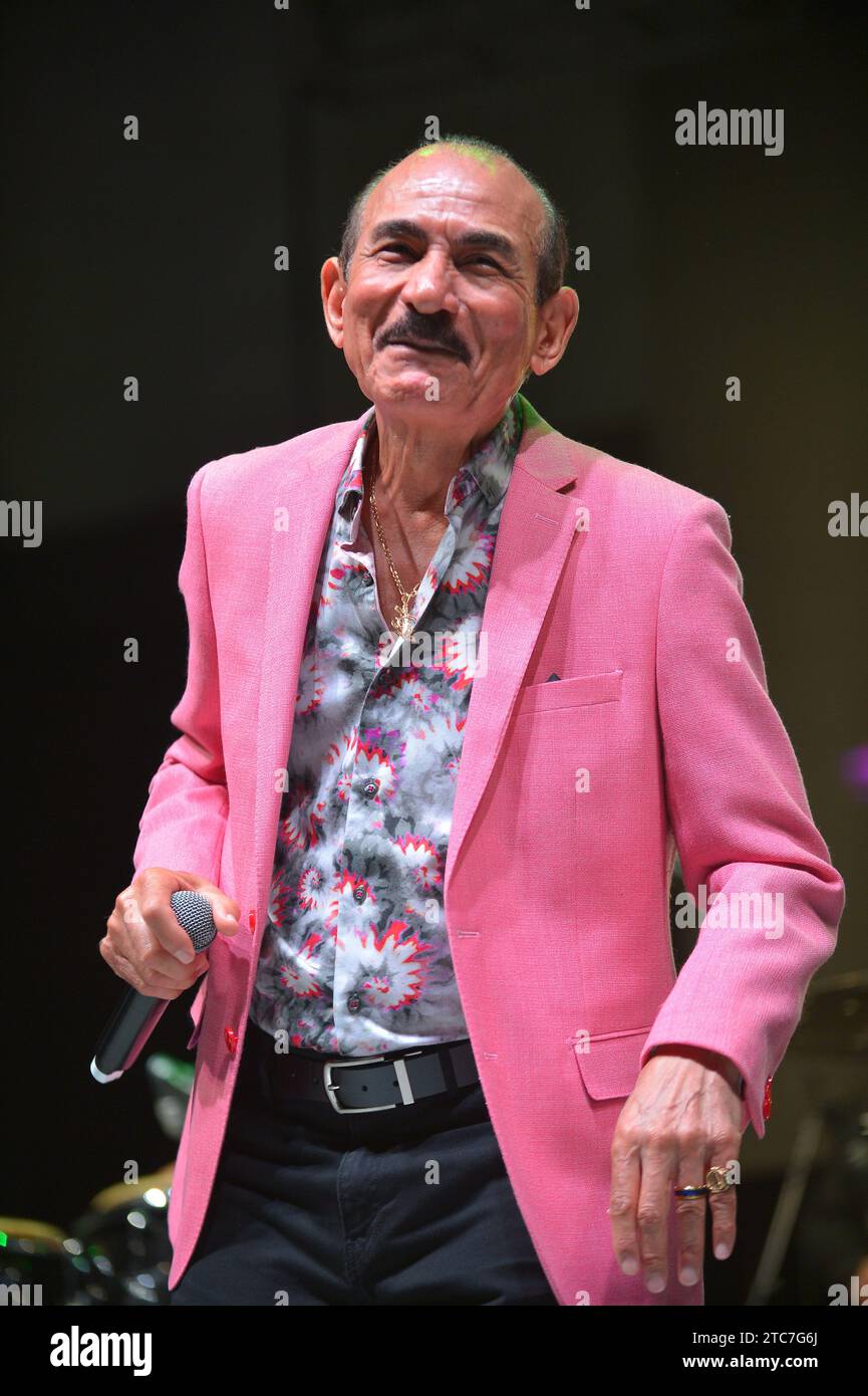 Charlie aponte hi-res stock photography and images - Alamy