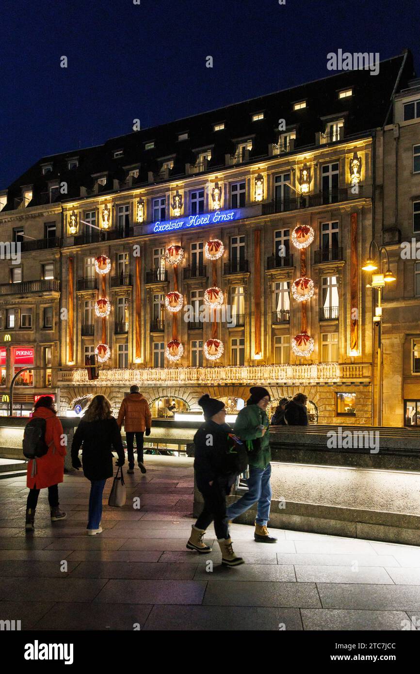the Excelsior Hotel Ernst near the cathedral at Christmas time ...