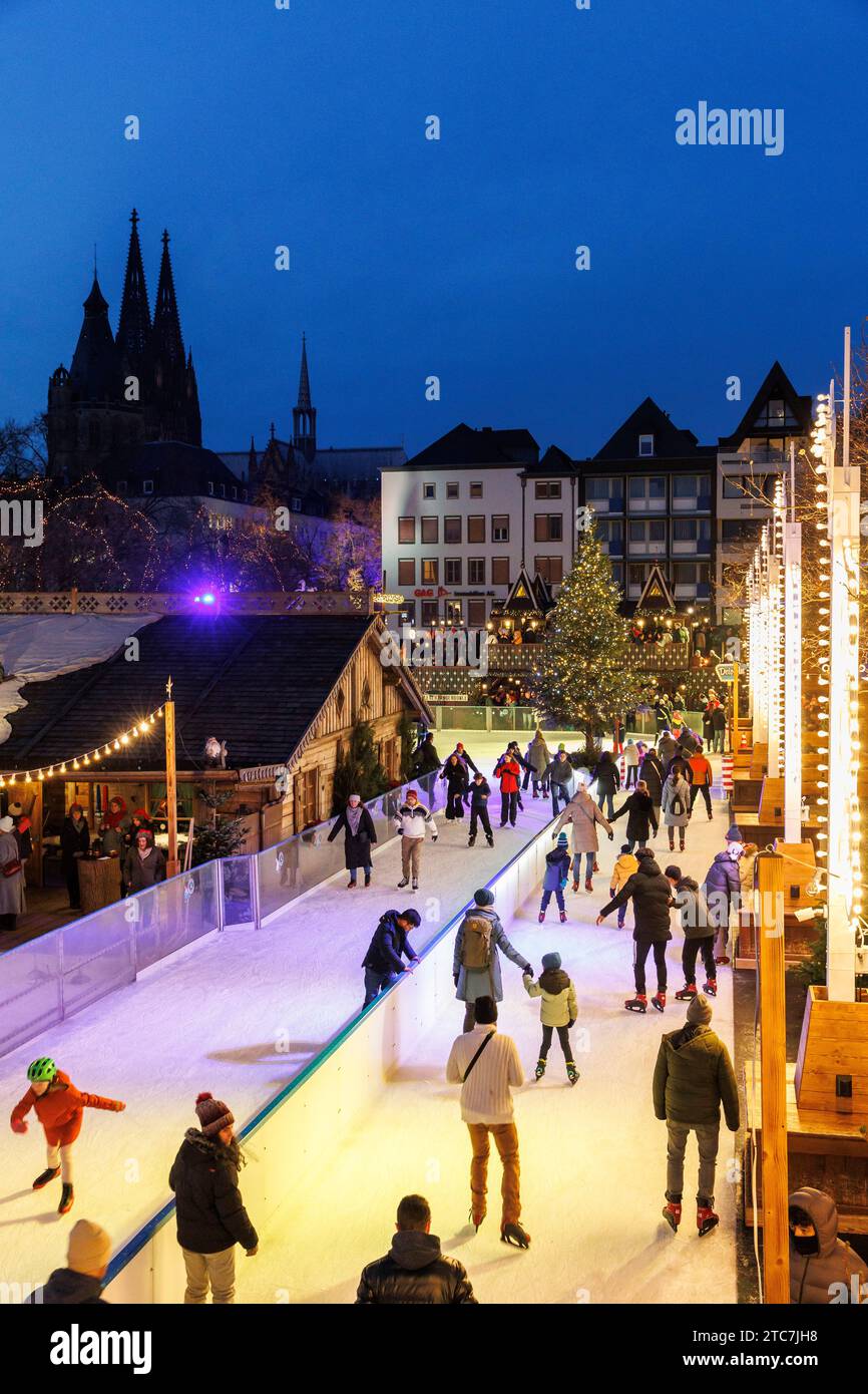 ice skating rink on the Christmas market at the Heumarkt in the ...