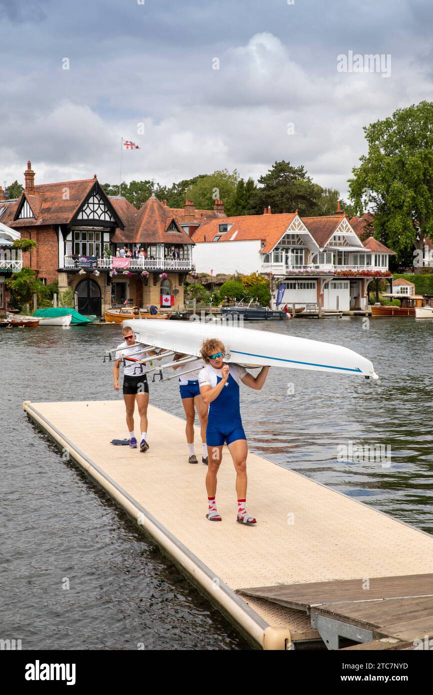 UK, England, Berkshire, Henley Royal Regatta, boat crew after race ...