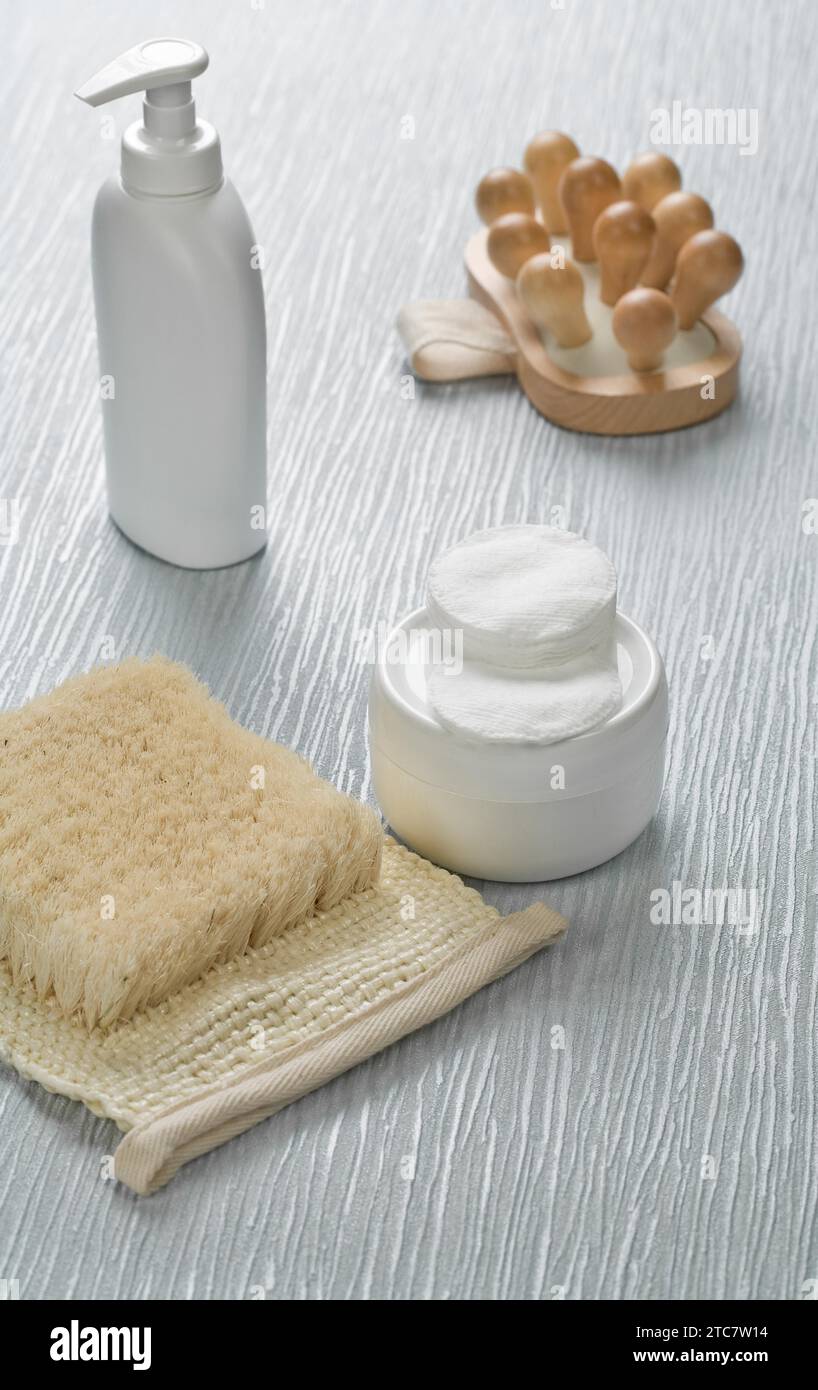 Bathing utensils hi-res stock photography and images - Alamy