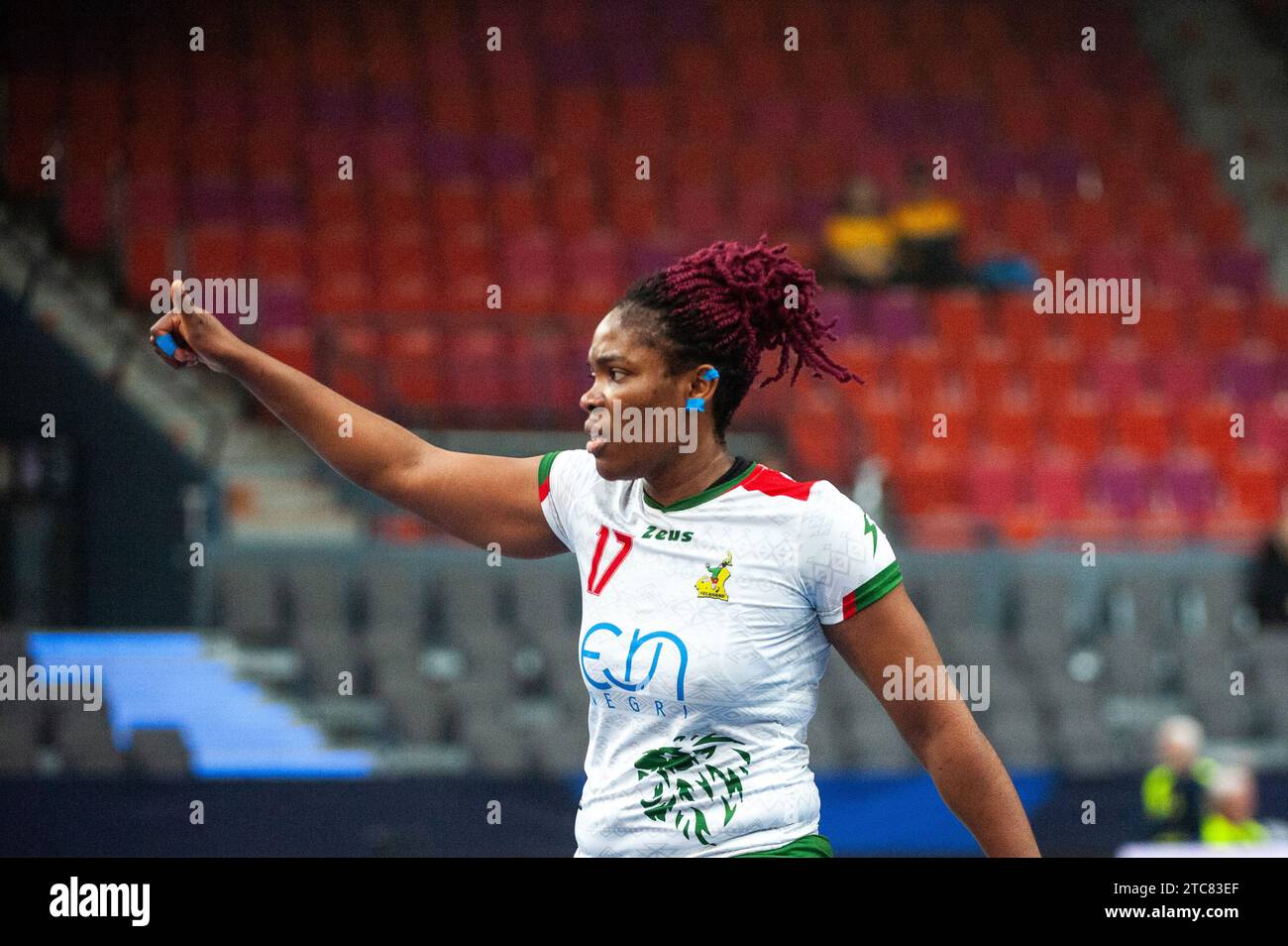 Cameroon womens handball team hi-res stock photography and images - Alamy
