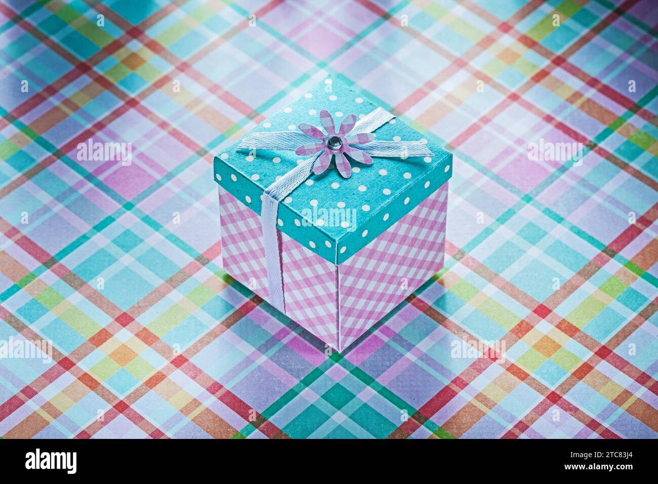 Fabric wrapped present hi-res stock photography and images - Alamy